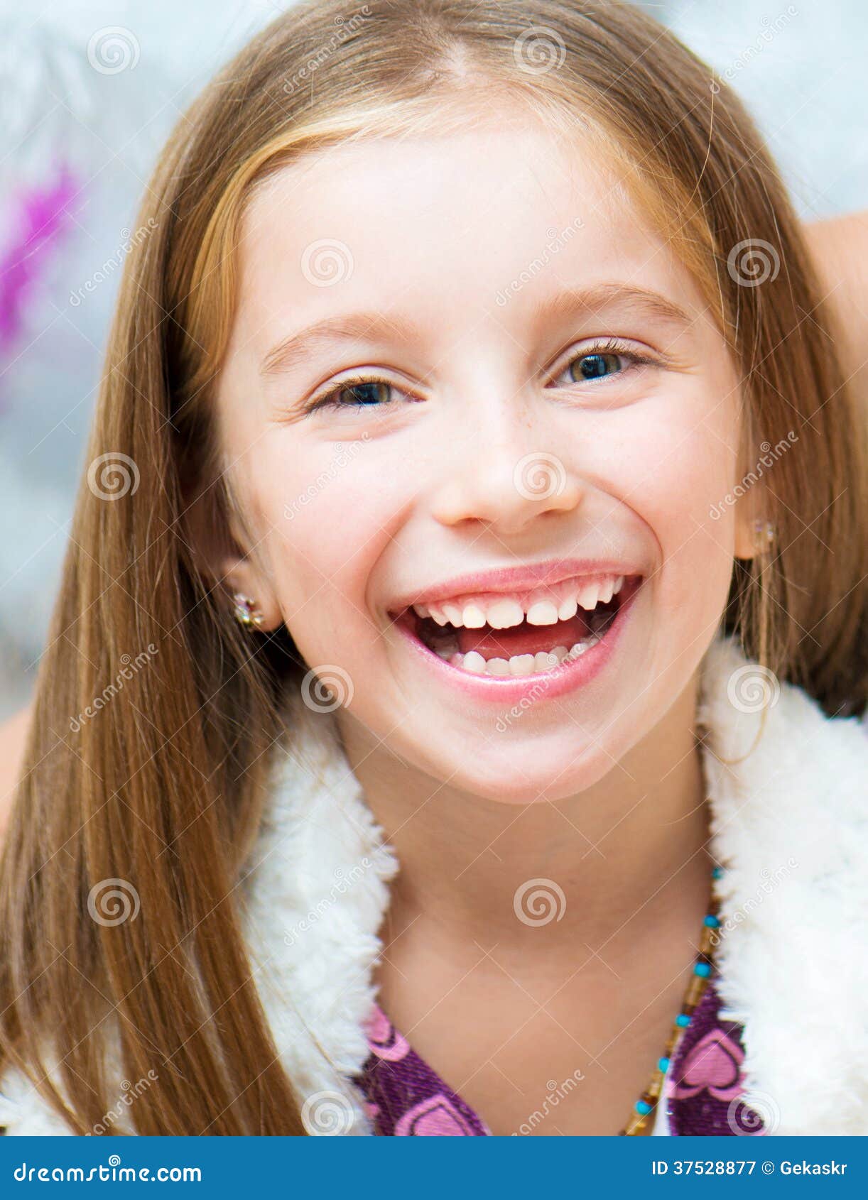 Little girl smiling stock image. Image of season, girl - 37528877