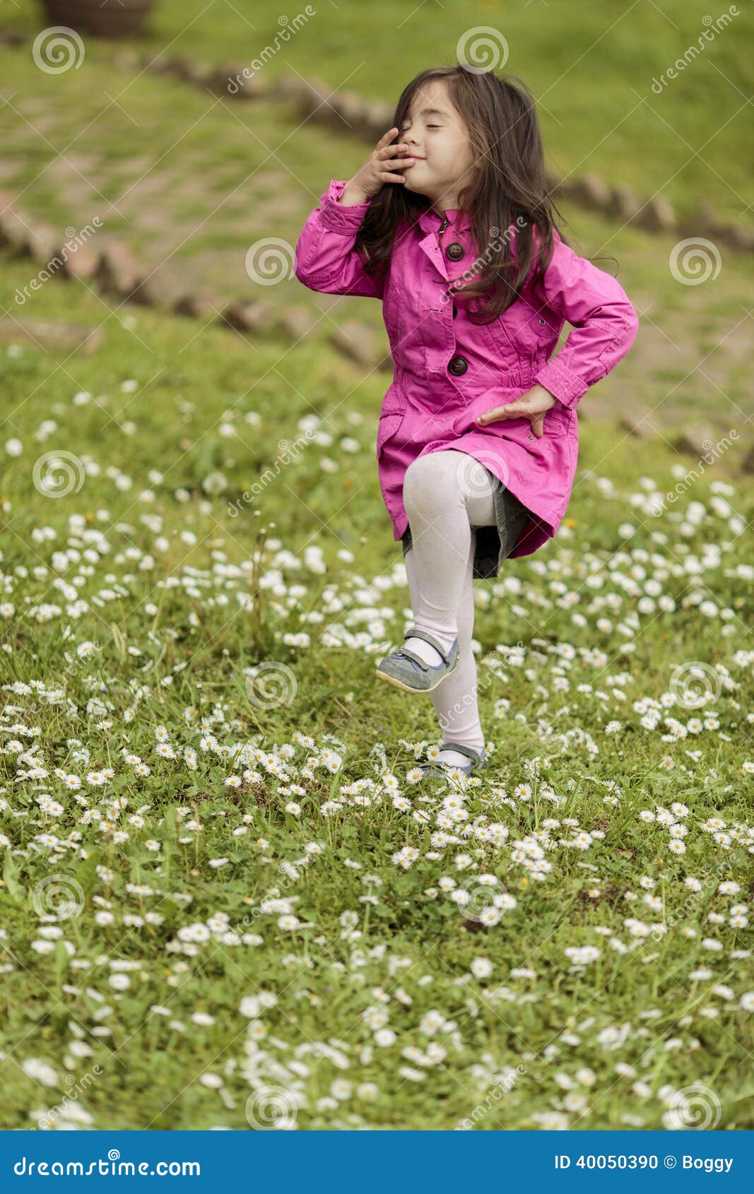 Little Girl in Spring Field Stock Photo - Image of dress, outdoor: 40050390