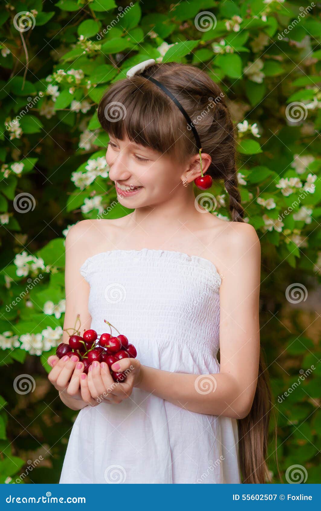 Little Girl with Summer Cherries Stock Image - Image of ladder, hands ...