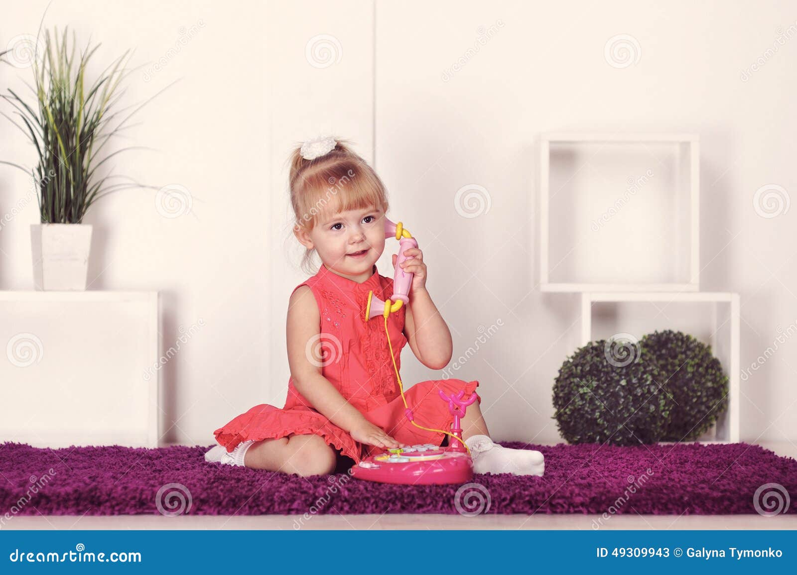 Little Girl Talking on the Phone Stock Image - Image of hair, cellphone ...