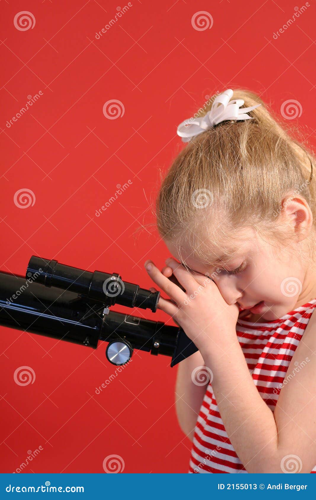 Little girl telescope stock image. Image of starwatching - 2155013