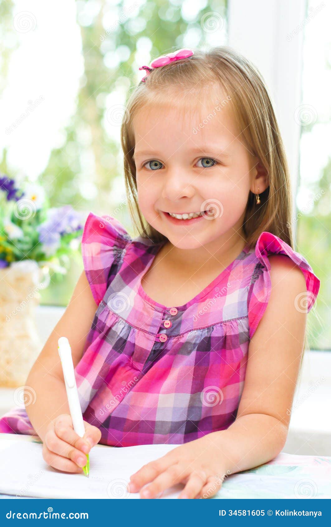 Little girl writing stock image. Image of game, active - 34581605
