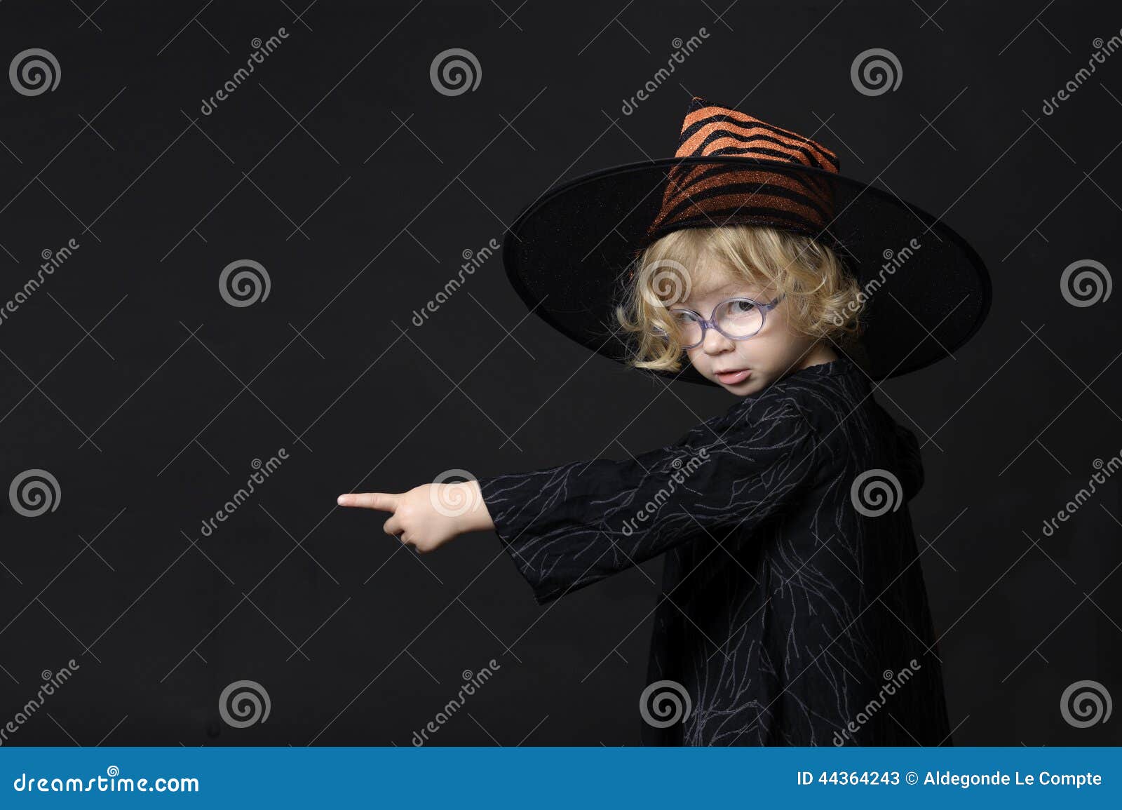 Little halloween witch stock image. Image of cute, incantation - 44364243