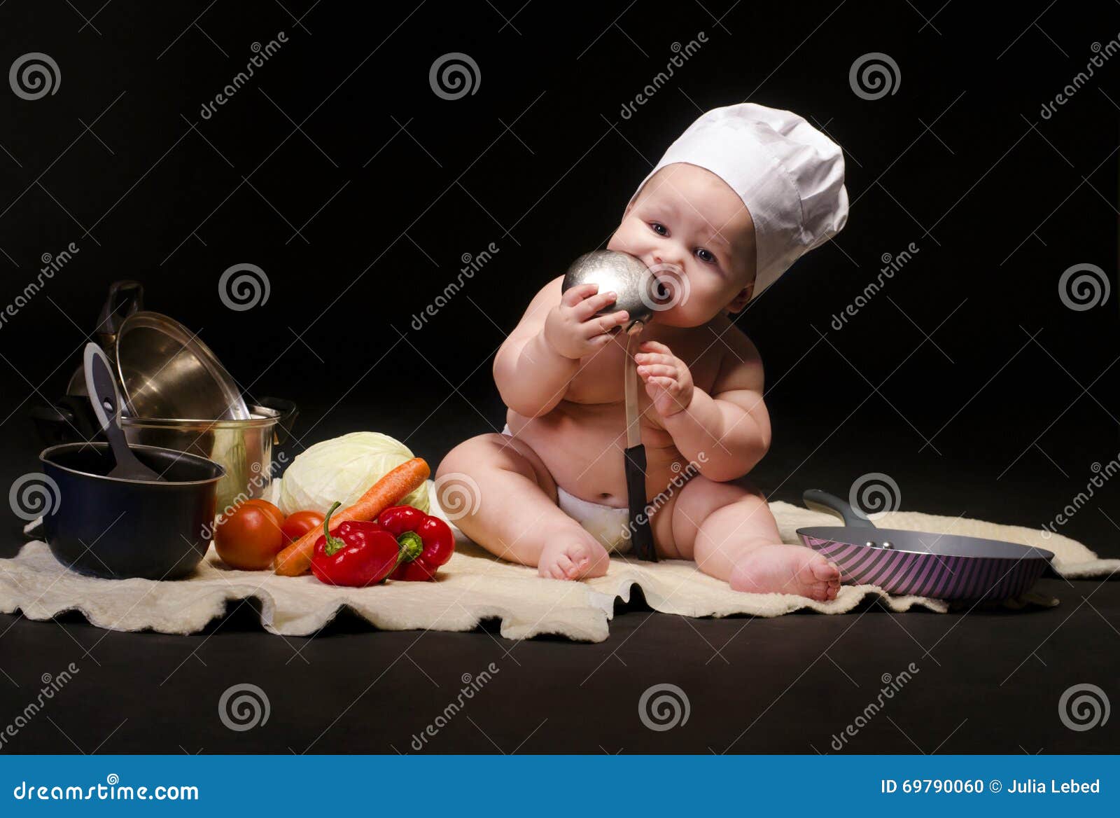 Little kid chef stock photo. Image of cute, kitchen, cuisine - 69790060