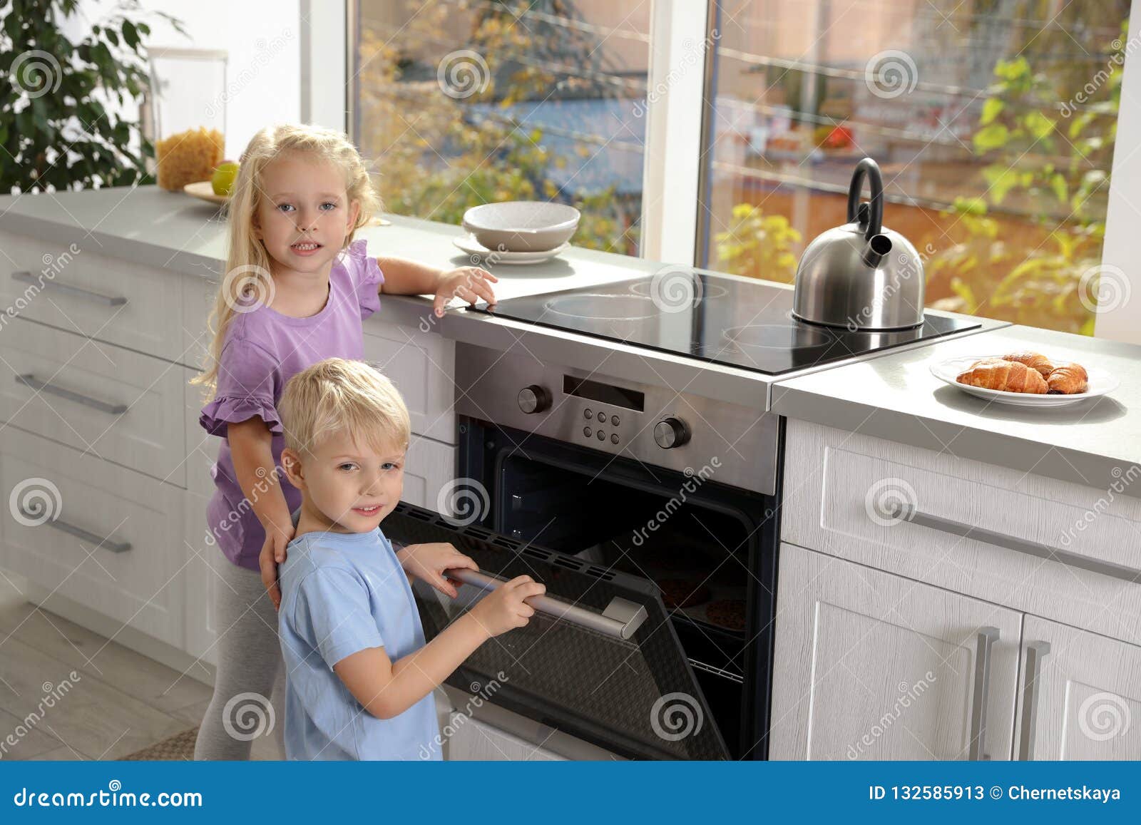 Little Kids Baking Cookies in Oven Stock Image - Image of baking ...