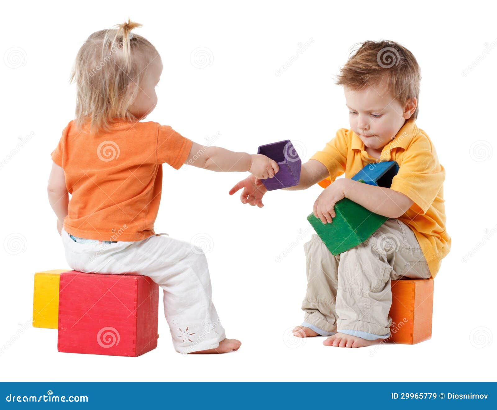 Little Kids Plays with Cubes Stock Image - Image of green, funny: 29965779