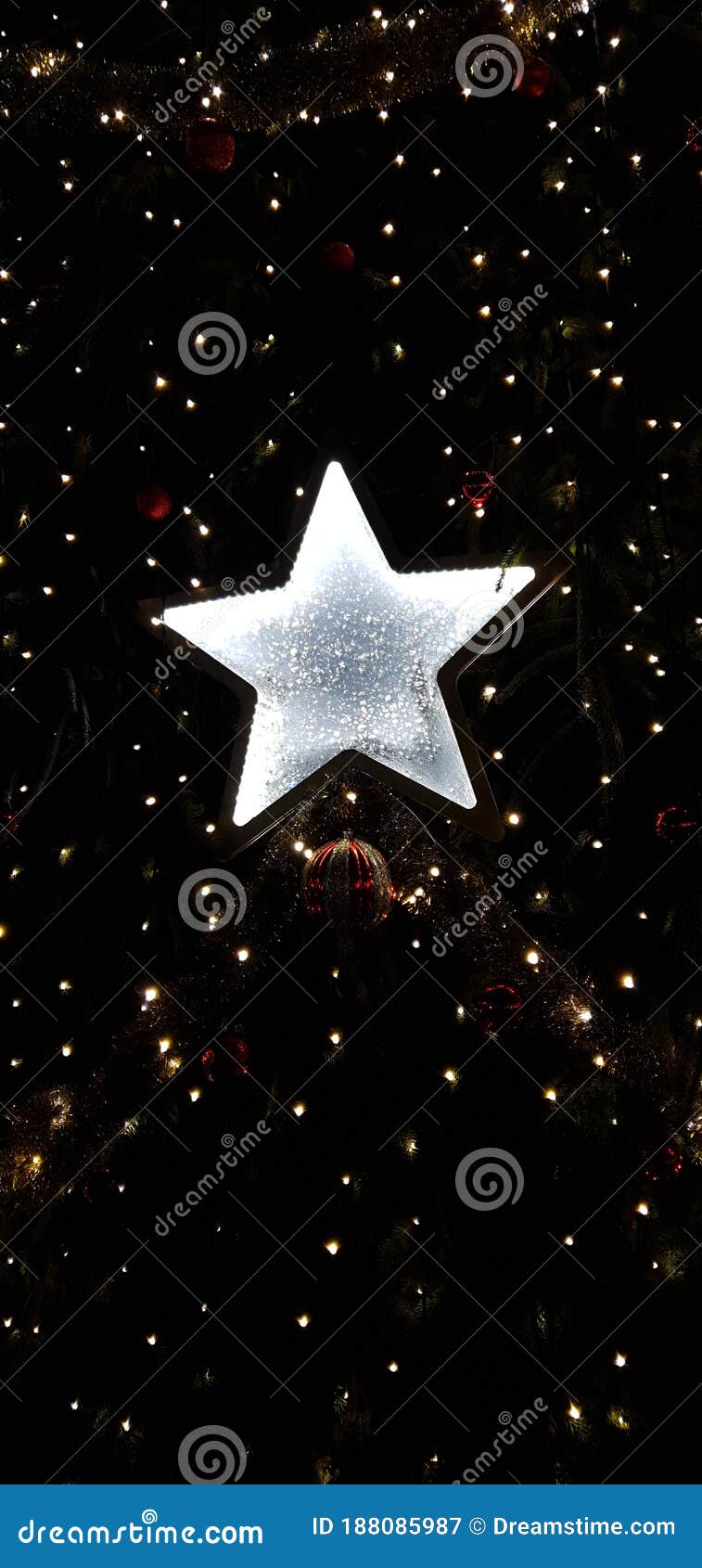 Little Lights and a Big White Star Stock Image - Image of white, font ...