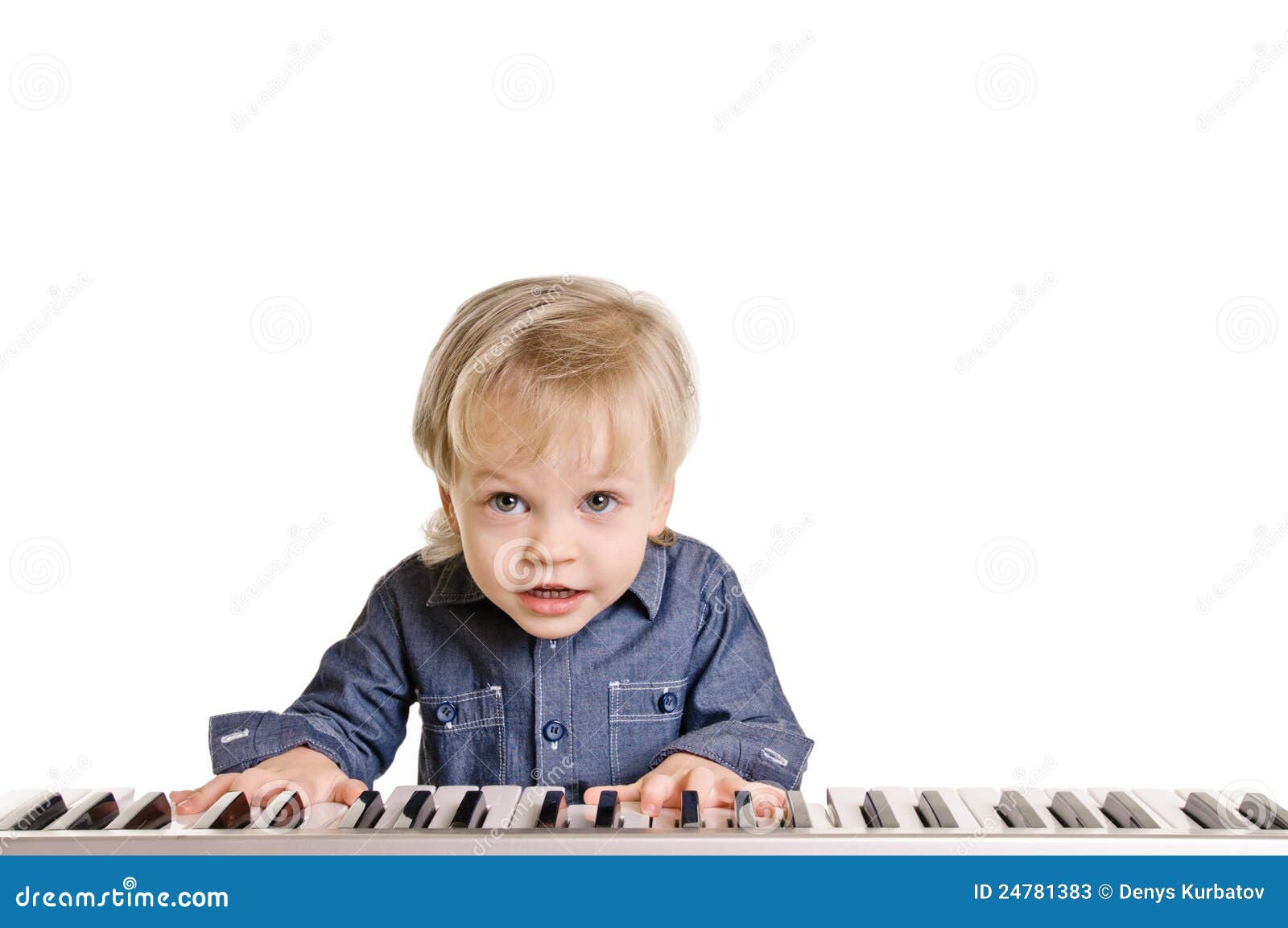 Little Musicman Royalty-Free Stock Photo | CartoonDealer.com #24781383