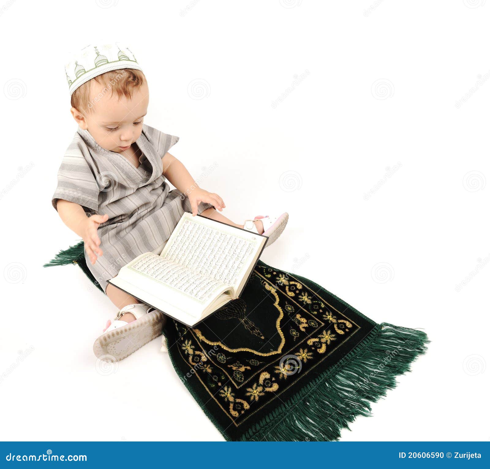 Little Muslim Kid is Praying Stock Photo - Image of fasting, cloth ...