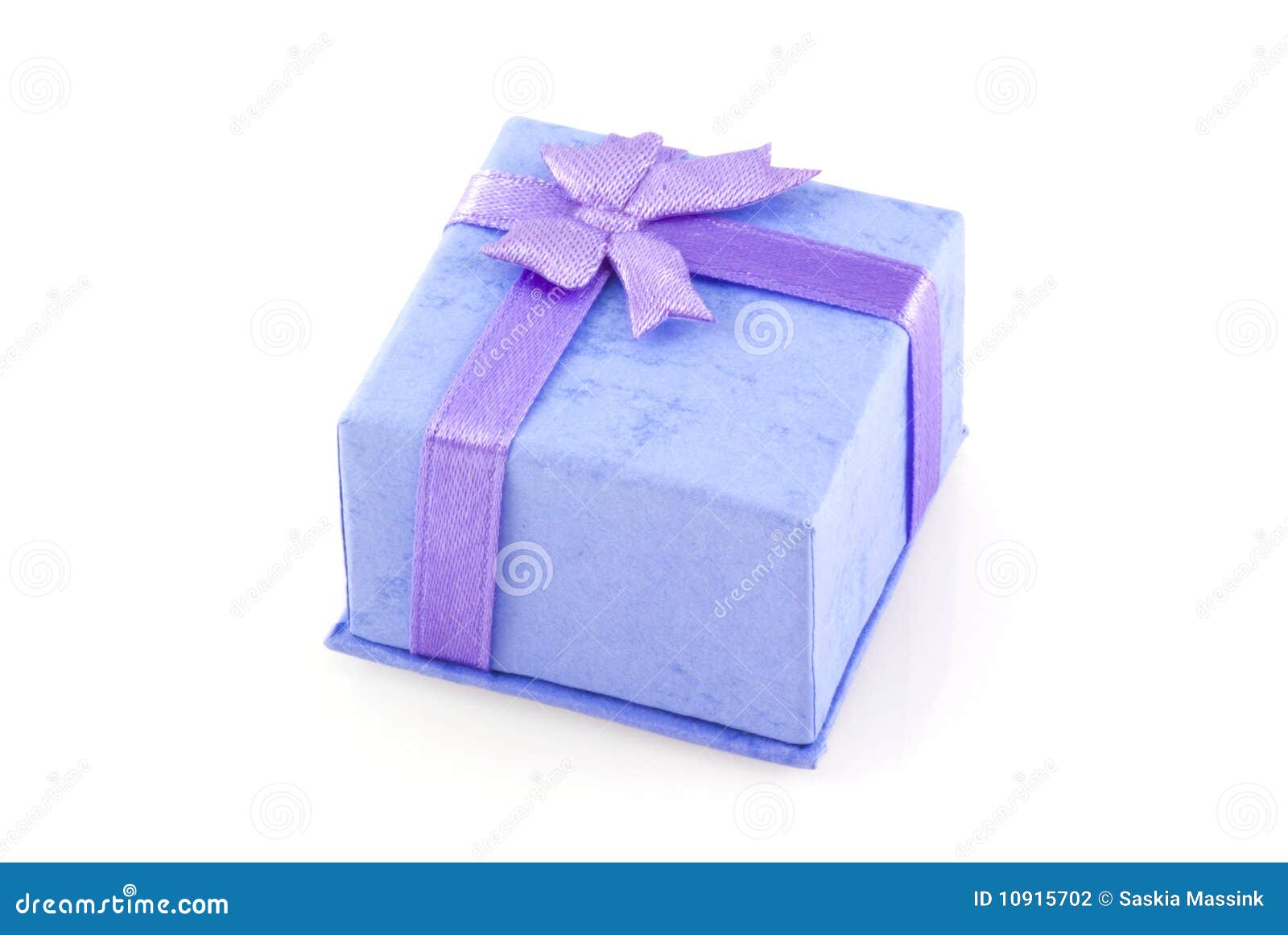 804 Little Jewelry Gift Box Stock Photos - Free & Royalty-Free Stock ...