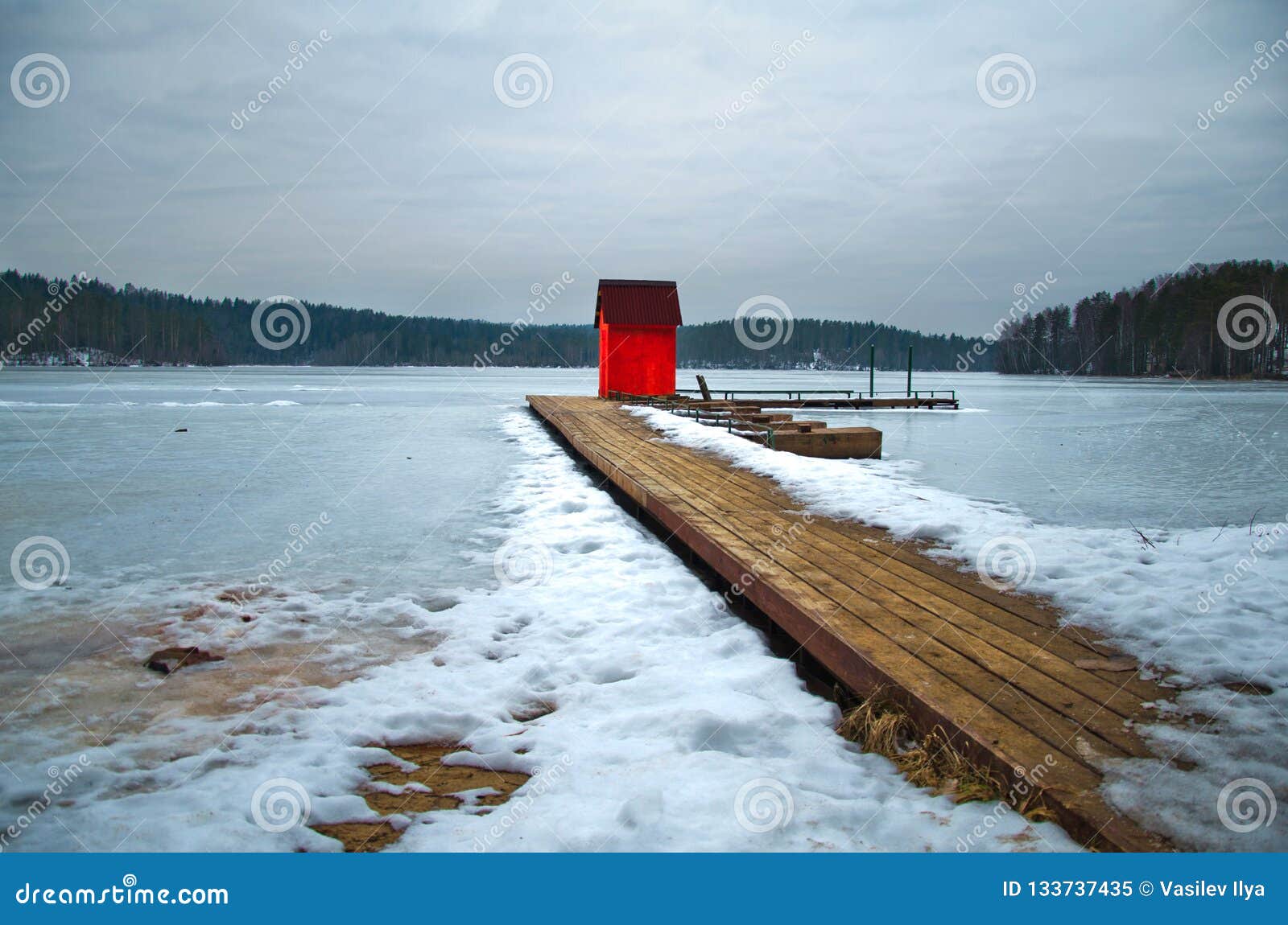 Little Red Boathouse on the Dock Stock Image - Image of north ...