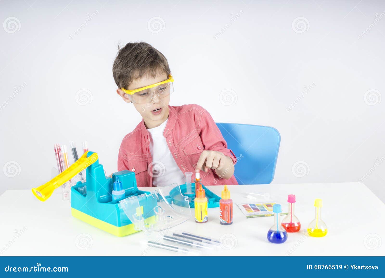 Little scientist stock image. Image of maker, laboratory - 68766519