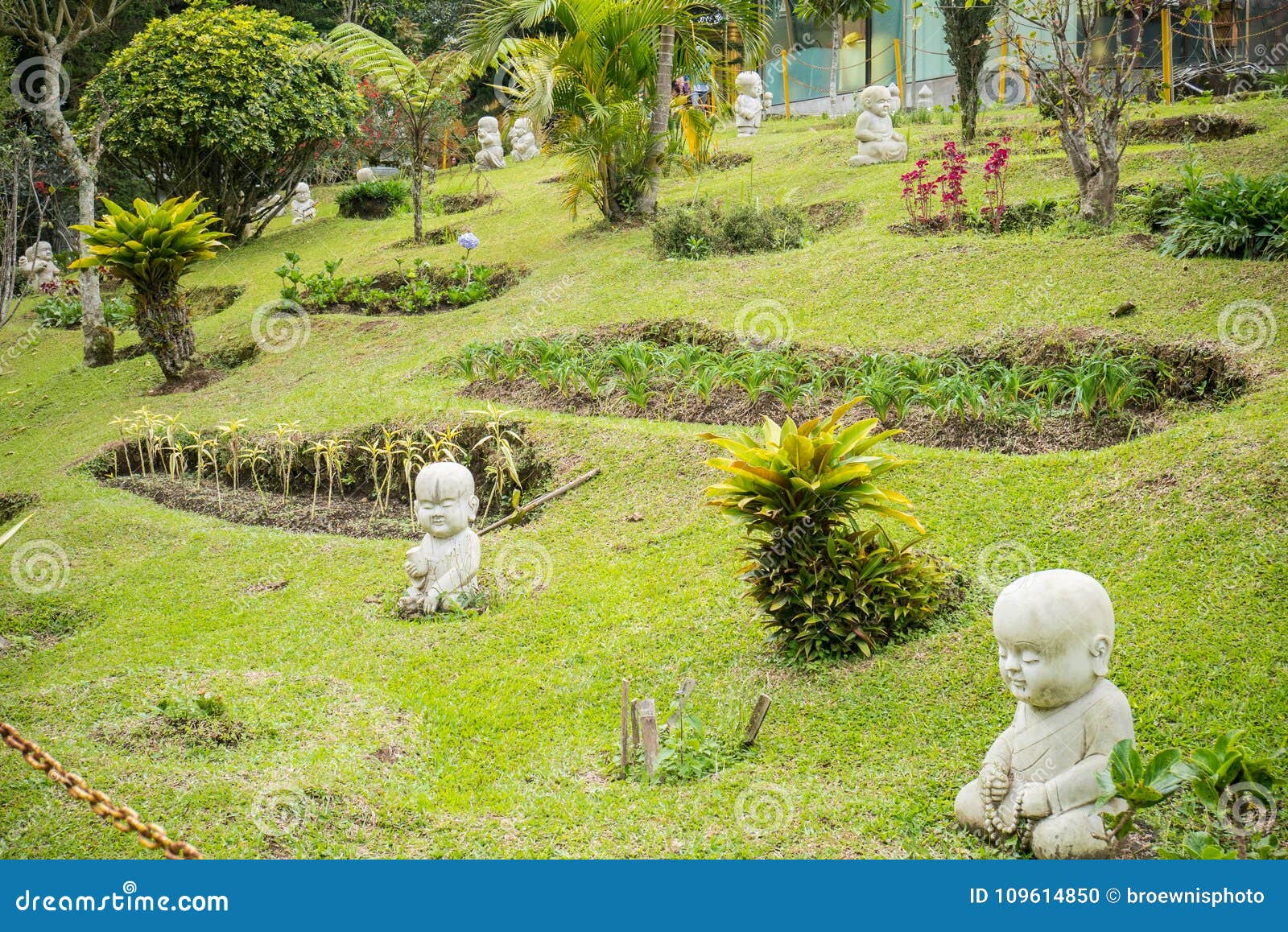 Shaolin Monk Statue in a Garden Stock Photo - Image of buddhist ...