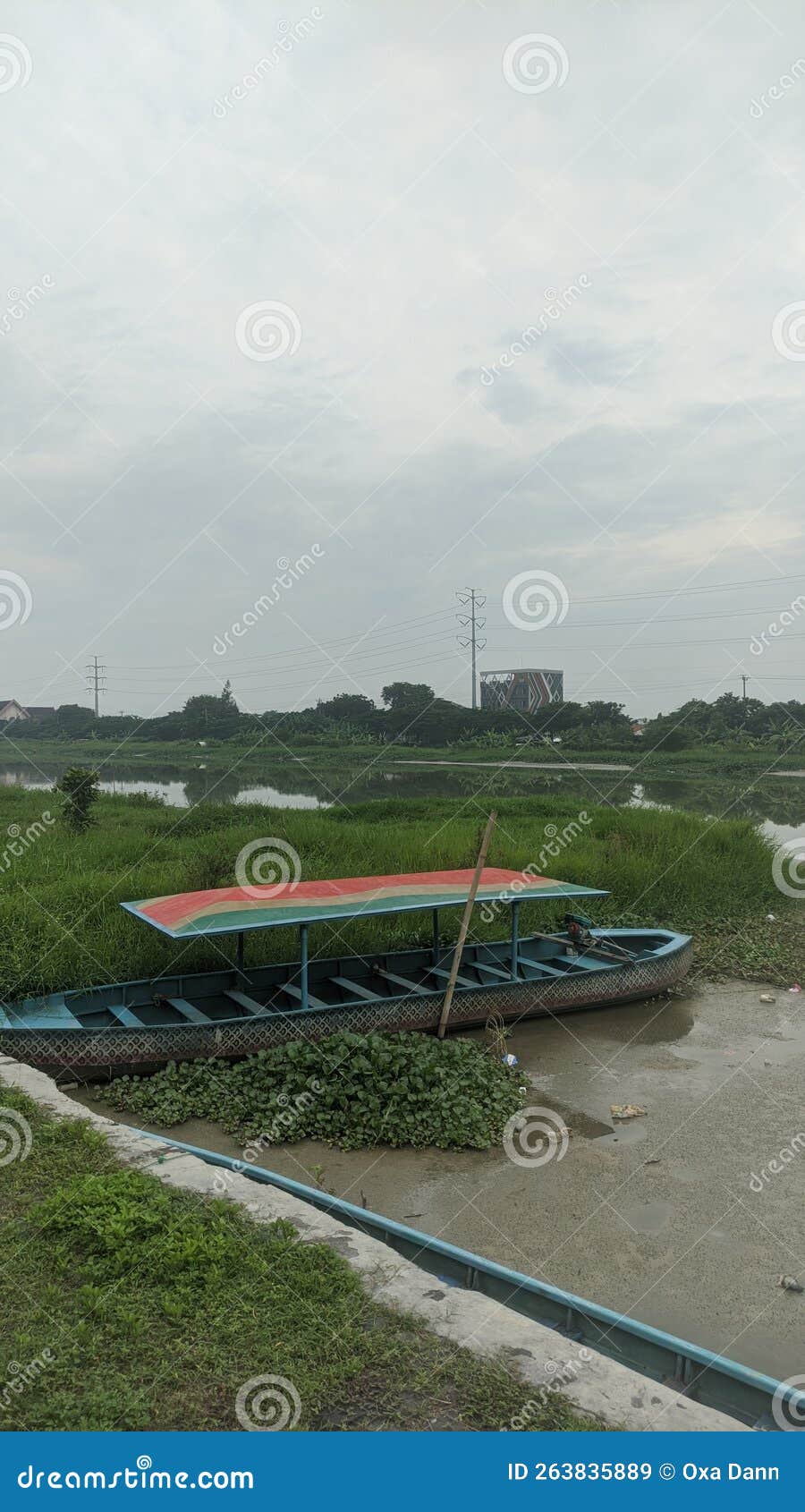 Little Ship in the Lake City Tradisional People in West Java Stock ...