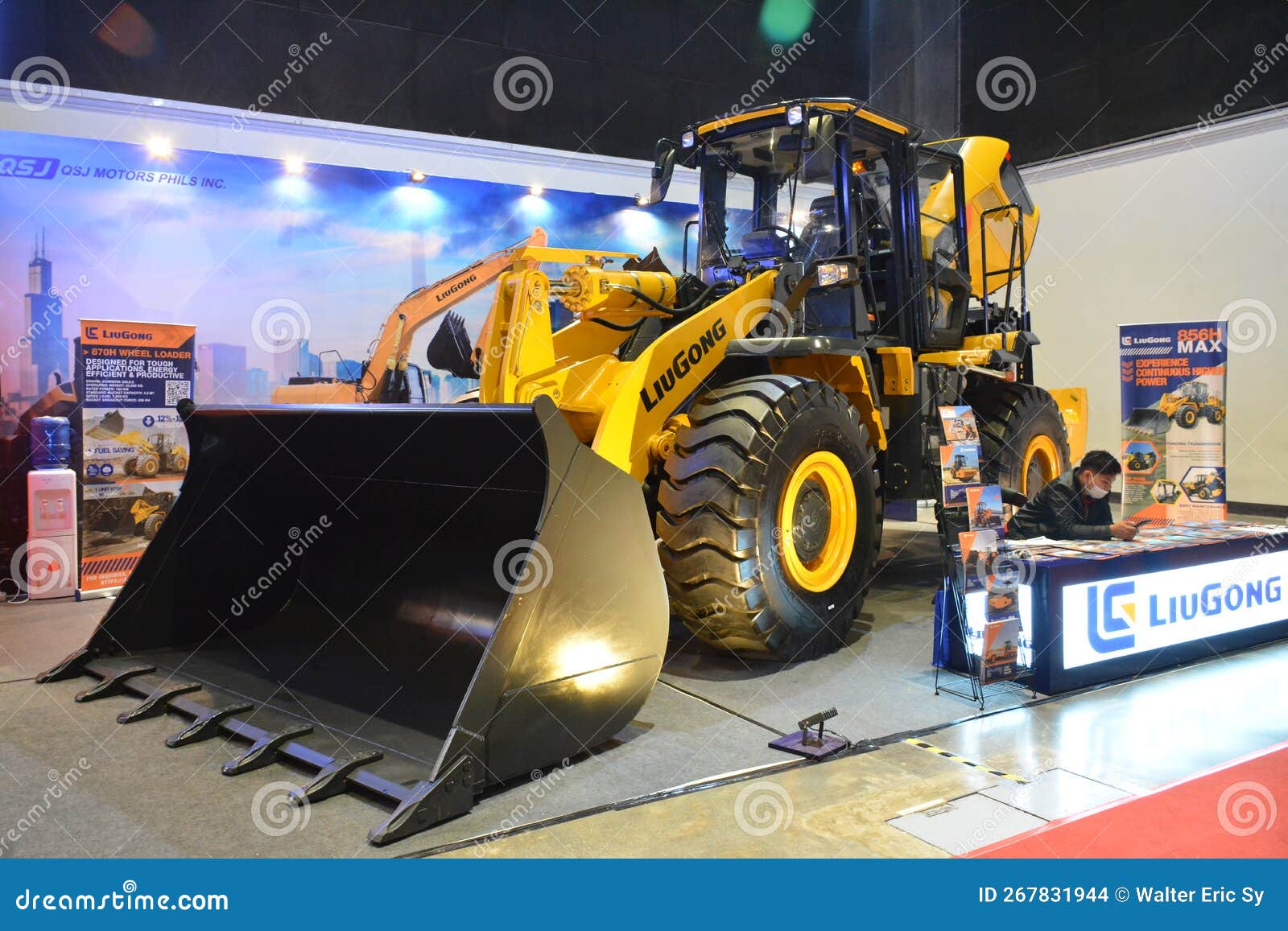 Liugong Wheel Loader at Philconstruct in Pasay, Philippines Editorial ...