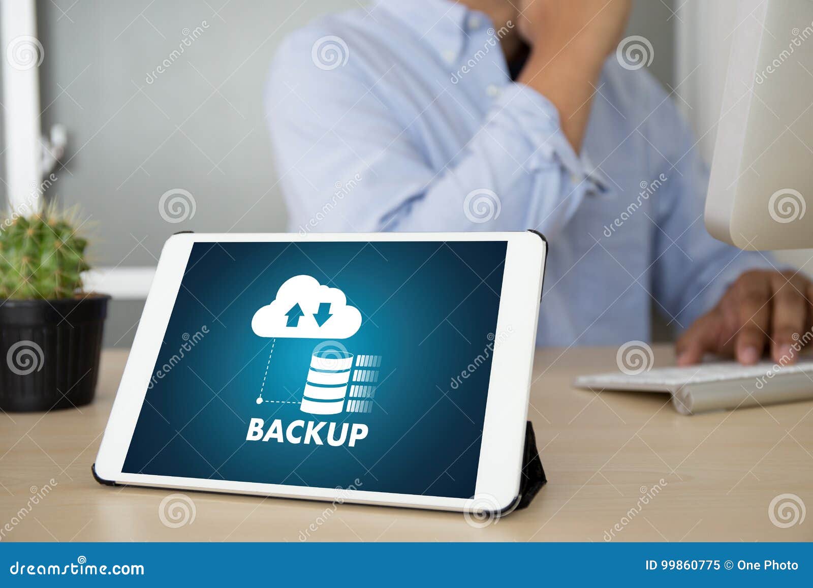 LIVE STREAMING Backup Download Copies of Data Computing Digital Stock ...