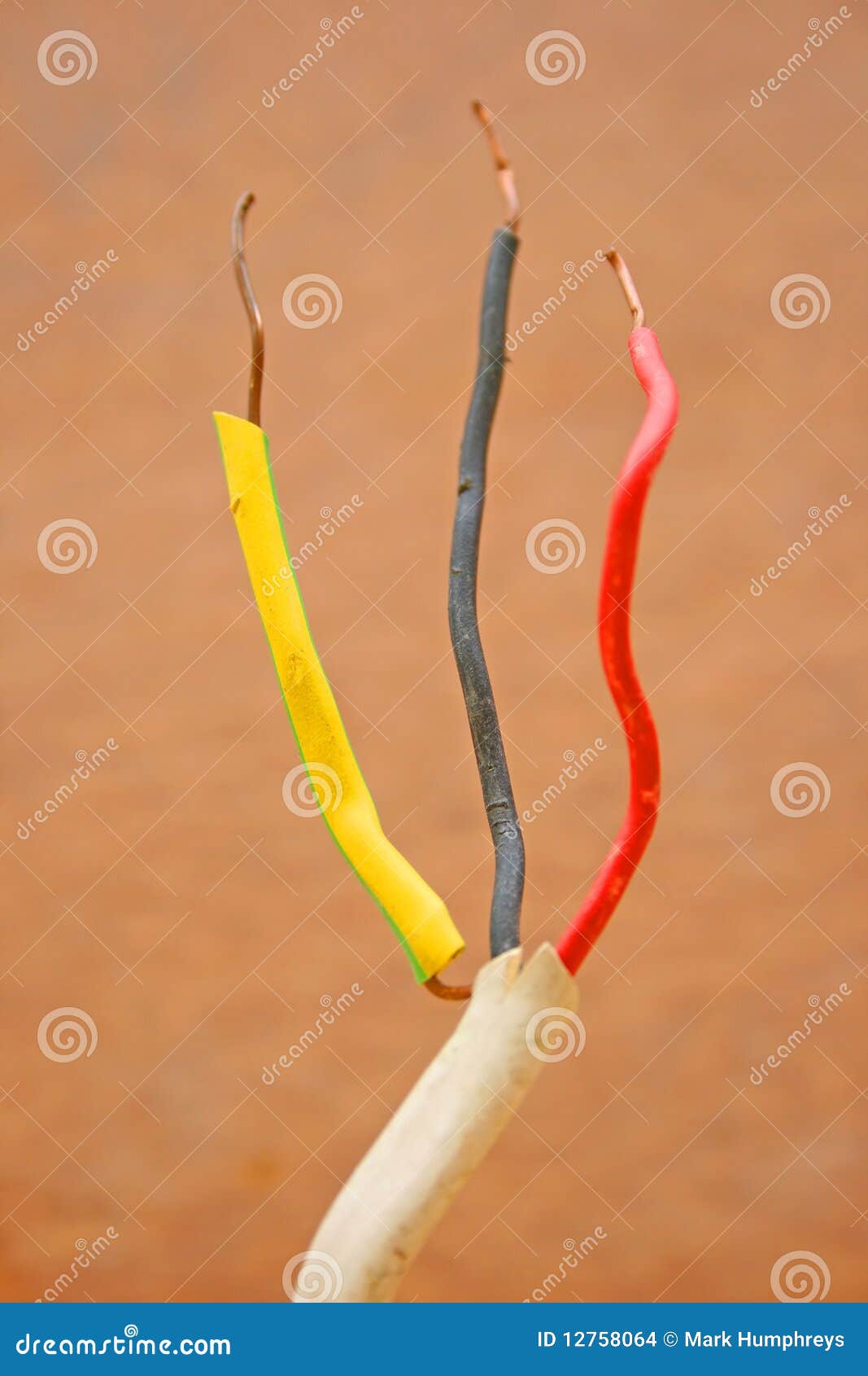 Live Wire Electricity Tower Connectivity Stock Photography ...