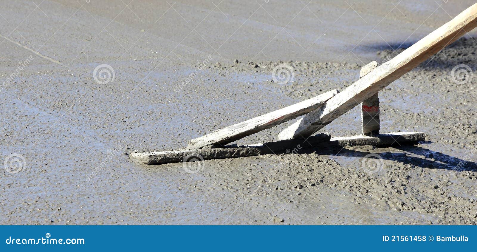 Livellamento Del Calcestruzzo Fotografia Stock - Immagine di armatura ...