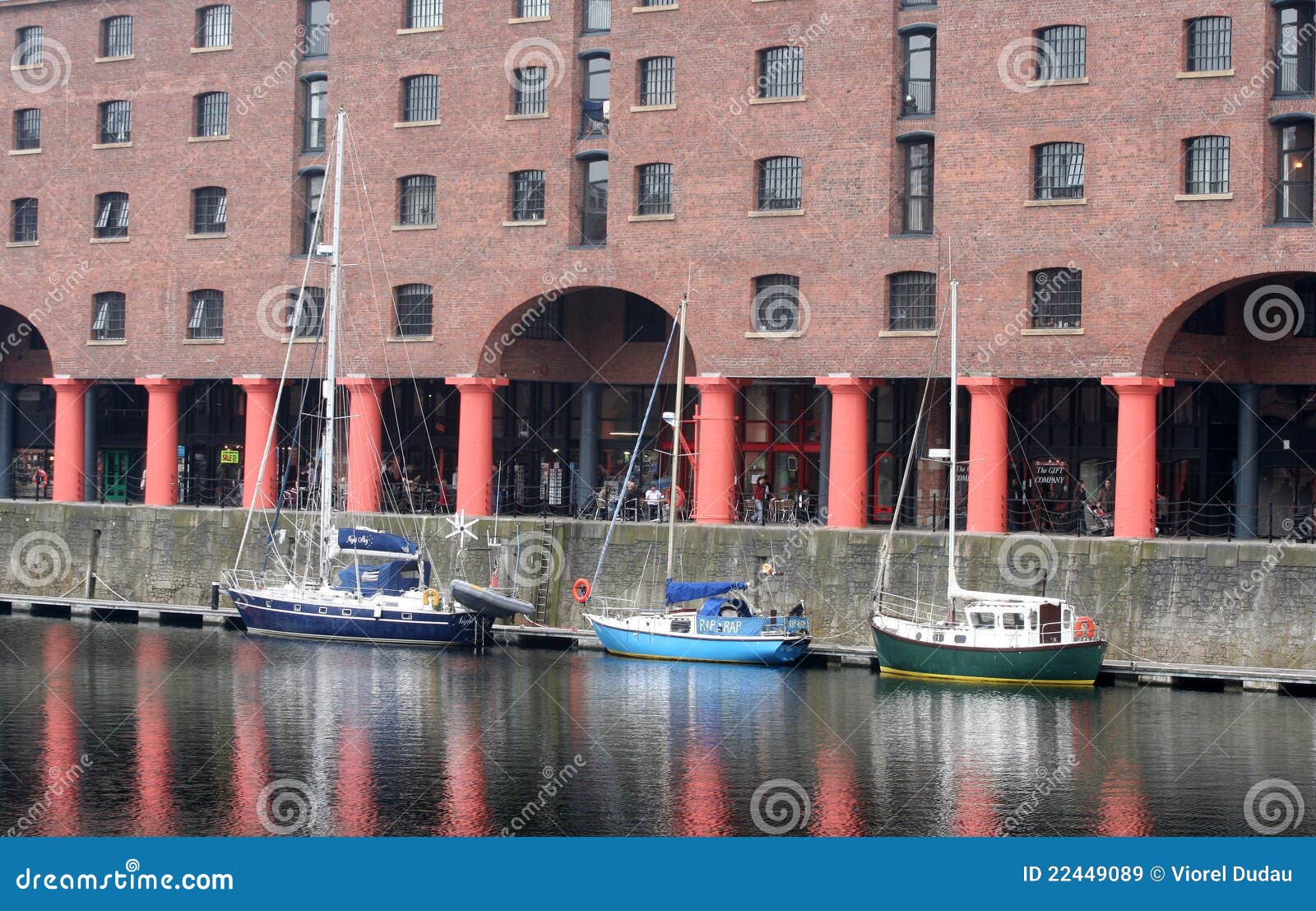 Liverpool Docks (Albert Dock) Editorial Stock Image - Image of maritime ...