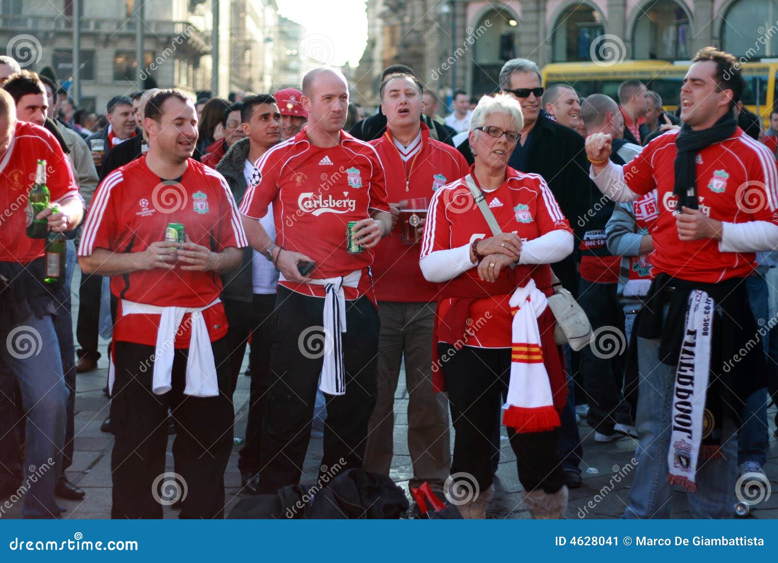 Liverpool fans editorial photo. Image of inter, final - 4628041