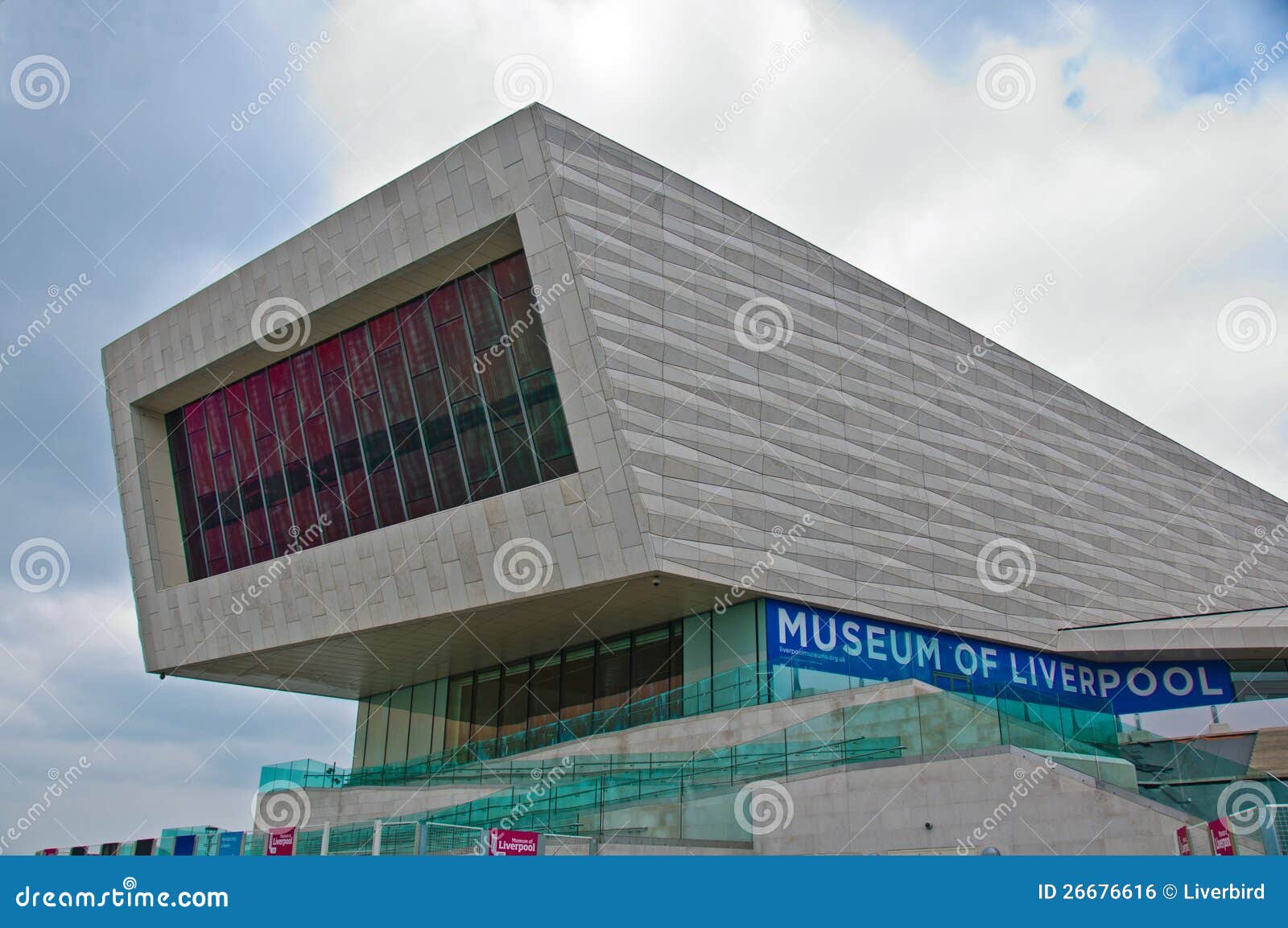 Liverpool Museum, Merseyside, England Editorial Photo - Image of grey ...