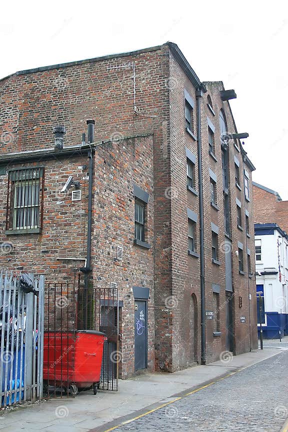 Liverpool Warehouse stock image. Image of historical, architecture - 421423