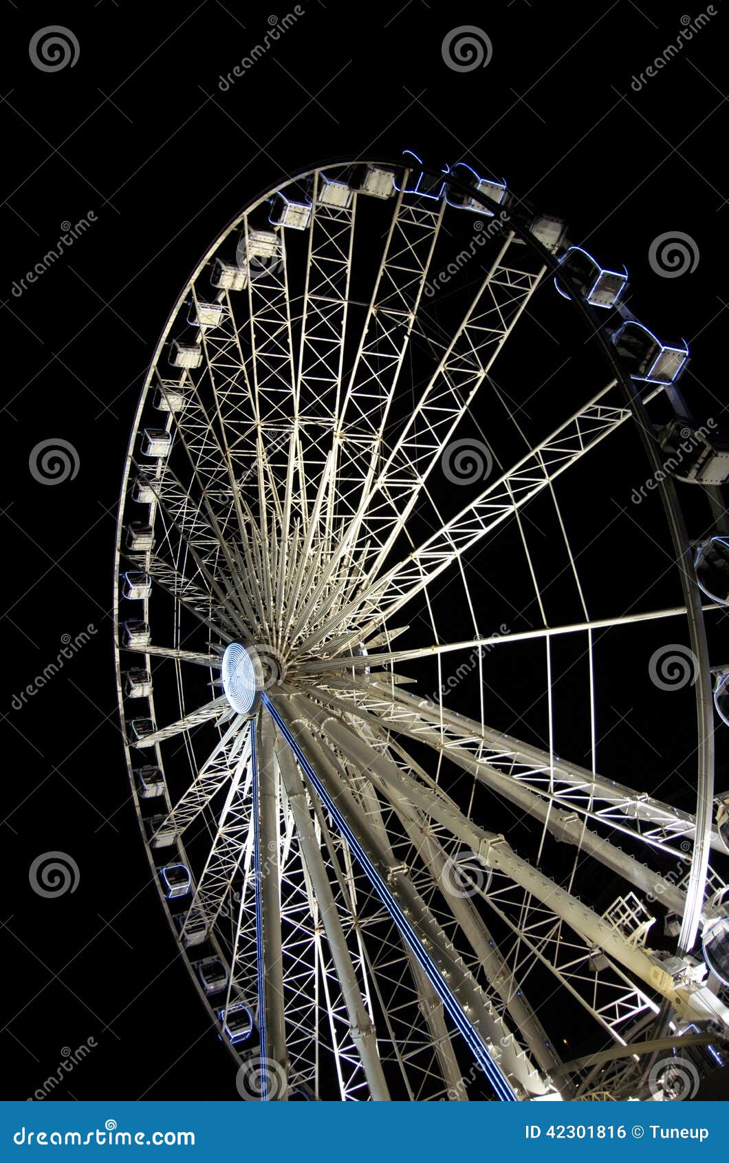 Liverpool wheel stock photo. Image of night, albert, rotation - 42301816