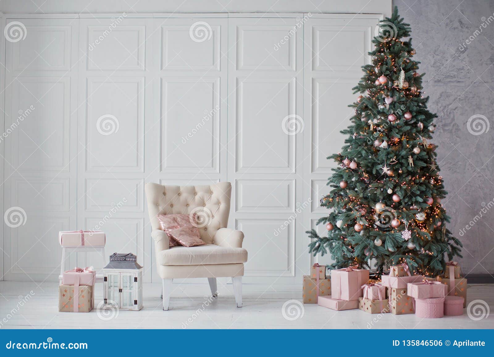 Interior Decoration Of Grand Mosque, Also Called Sheikh Zayed Grand ...