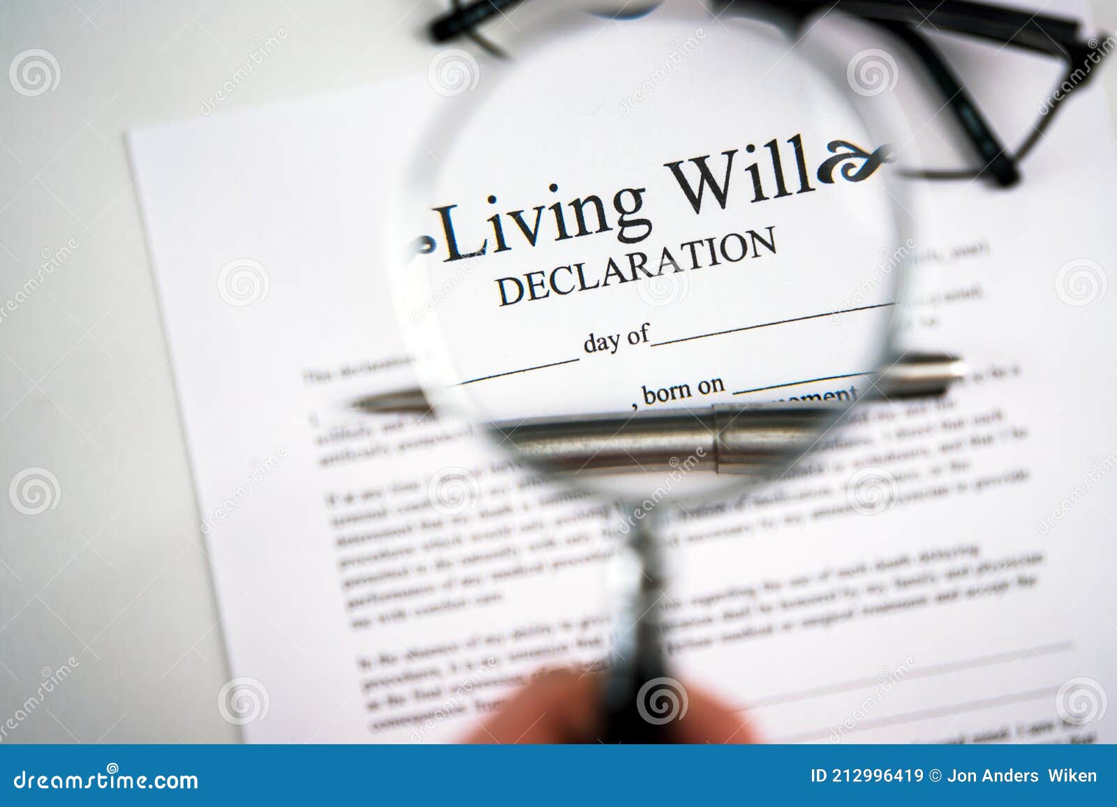 Living Wills Royalty-Free Stock Photo | CartoonDealer.com #20353077