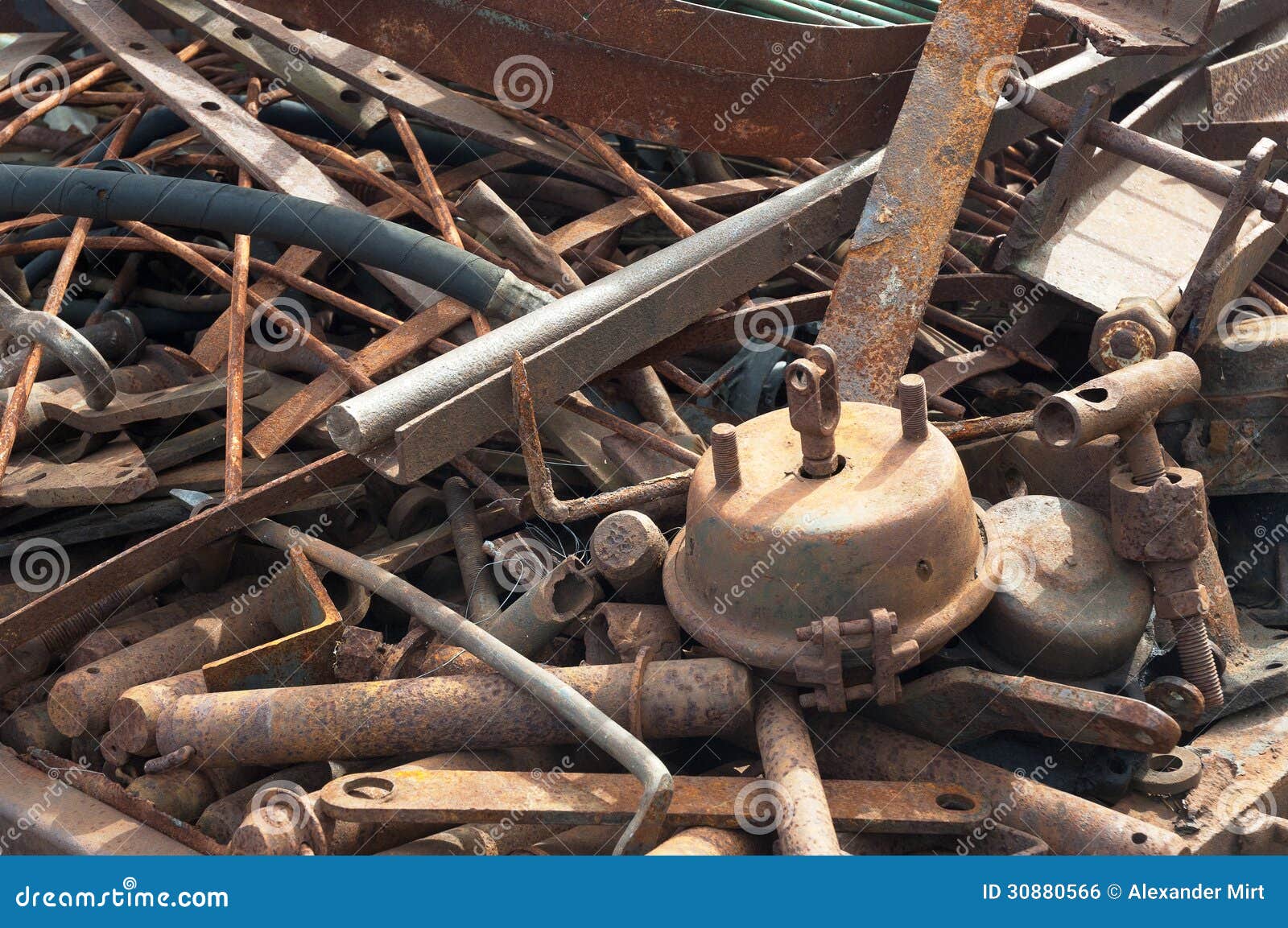 Lixo industrial oxidado foto de stock. Imagem de efeito - 30880566