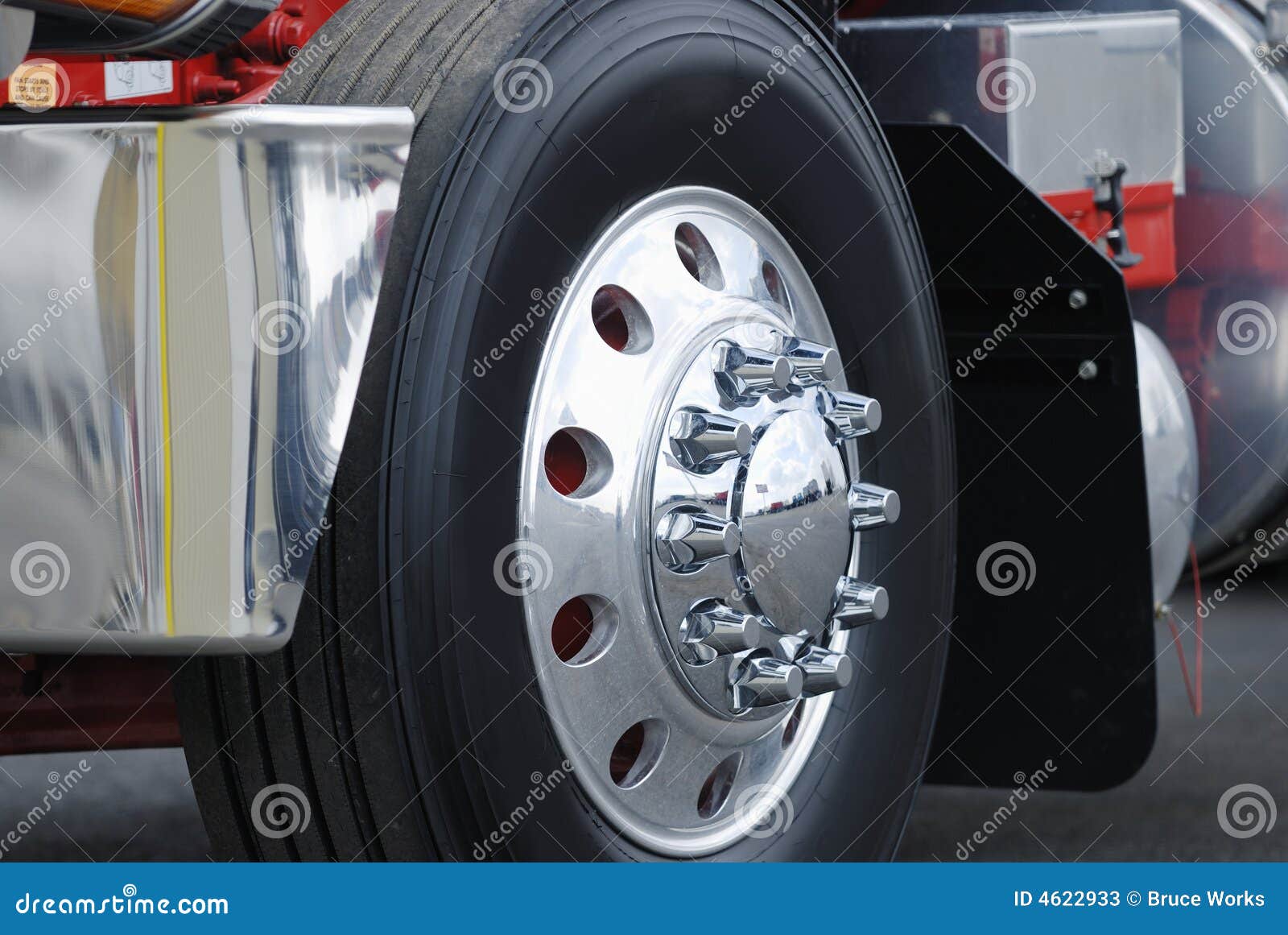 LKW-Rad stockbild. Bild von halb, anlieferung, industrie - 4622933