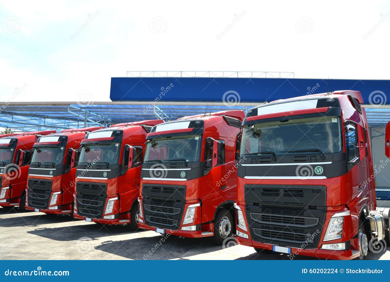 LKW-Transport und Logistik stockfoto. Bild von transport - 60202224