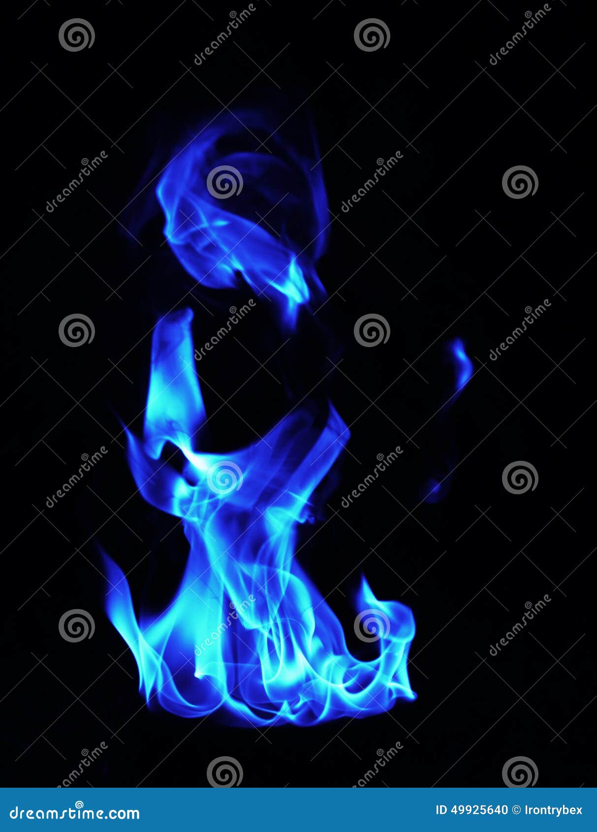 Llamas azules del fuego foto de archivo. Imagen de caliente - 49925640