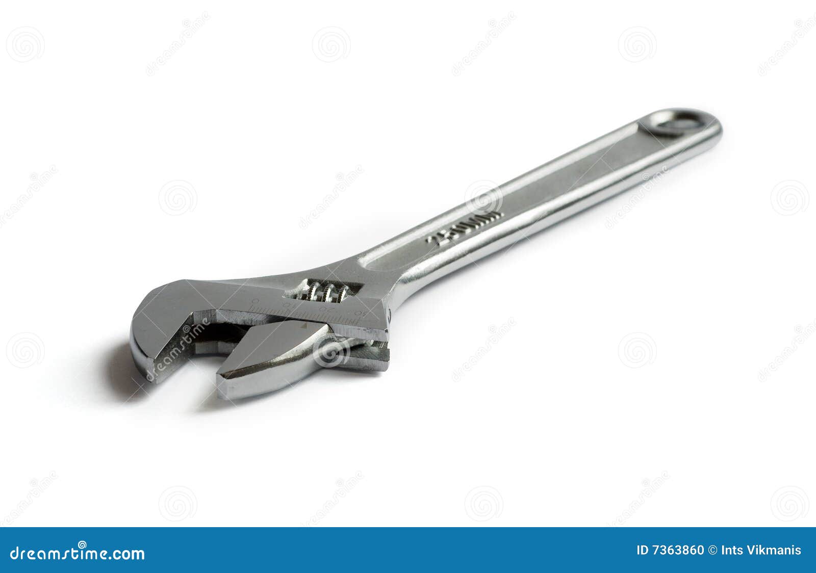 Llave inglesa ajustable foto de archivo. Imagen de desplazador - 7363860