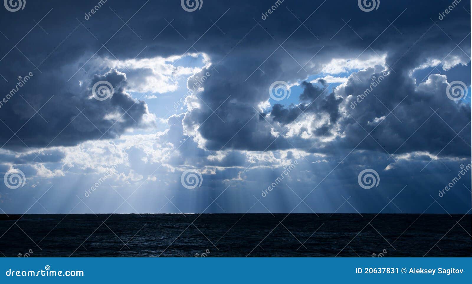 Llight rays stock image. Image of sunset, cloud, inspire - 20637831