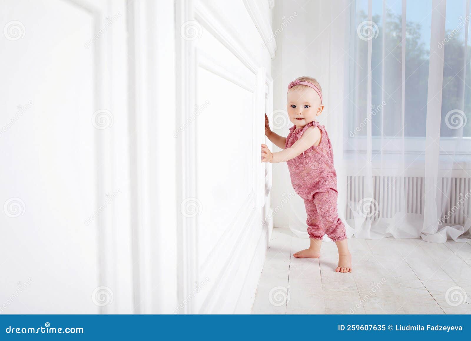 Llittle Pretty Girl Takes the First Steps Stock Image - Image of learn ...
