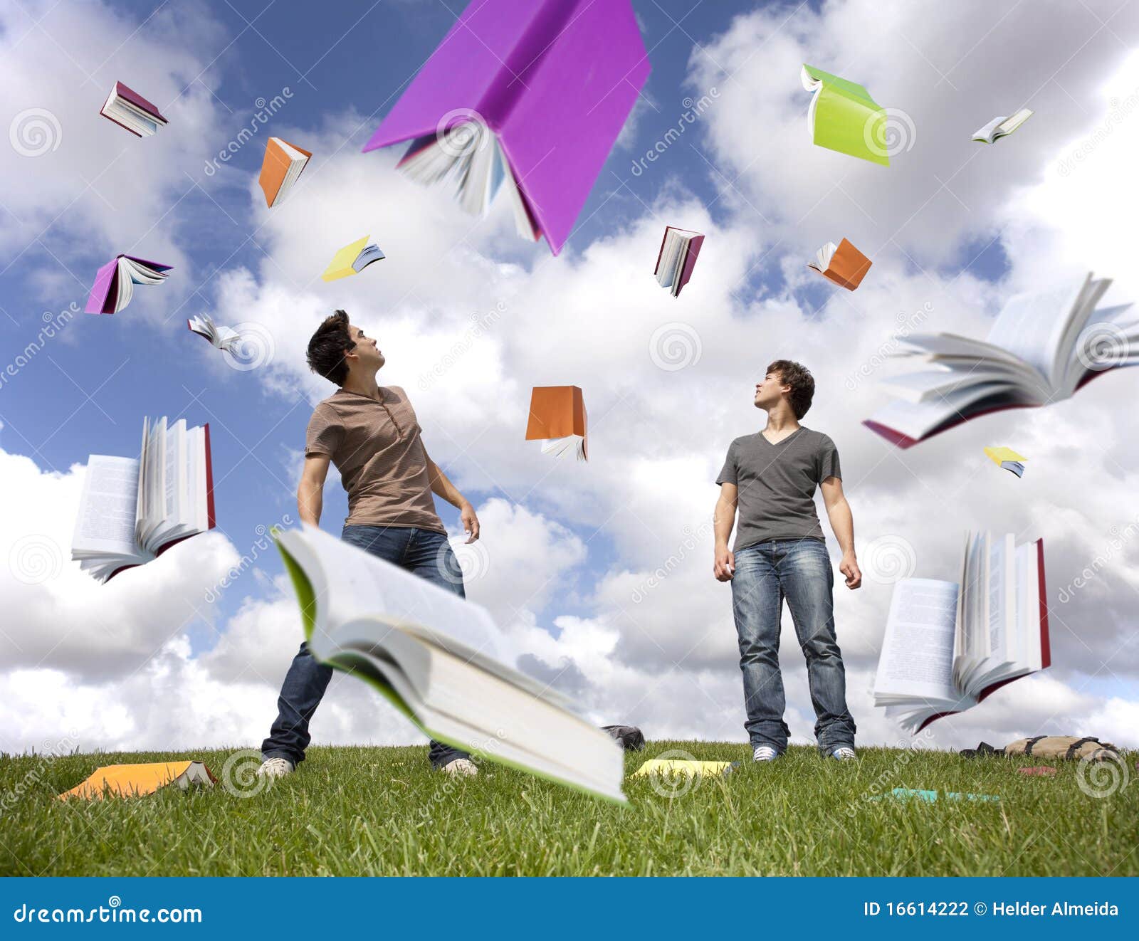 Lluvia de libros foto de archivo. Imagen de conocimiento - 16614222