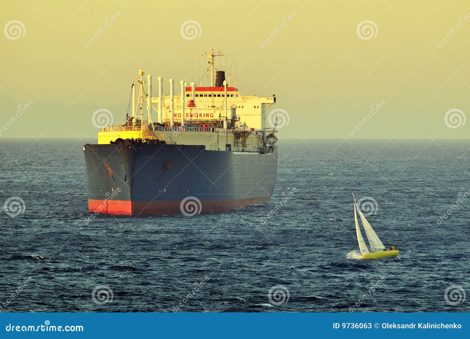 LNG Carrier Ship for Natural Gas Stock Image - Image of freight ...