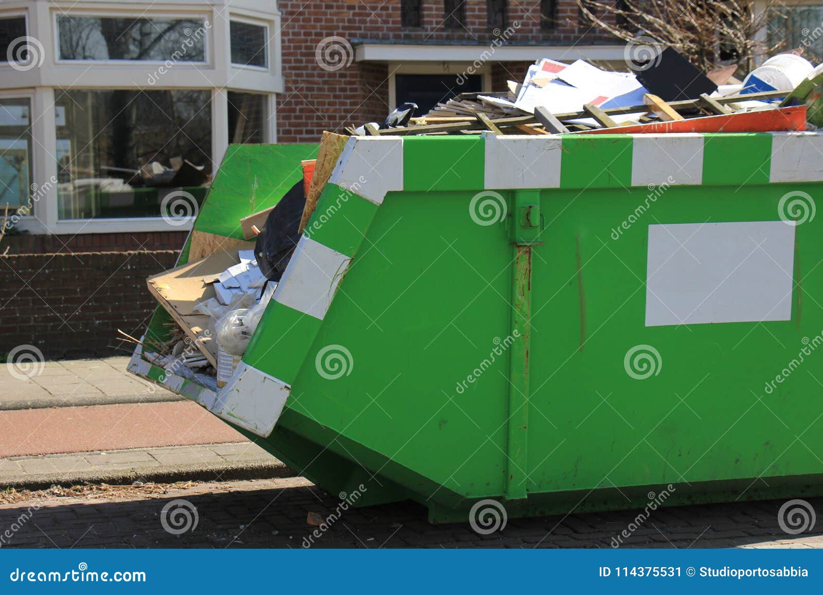 Loaded garbage dumpster stock image. Image of industrial - 114375531