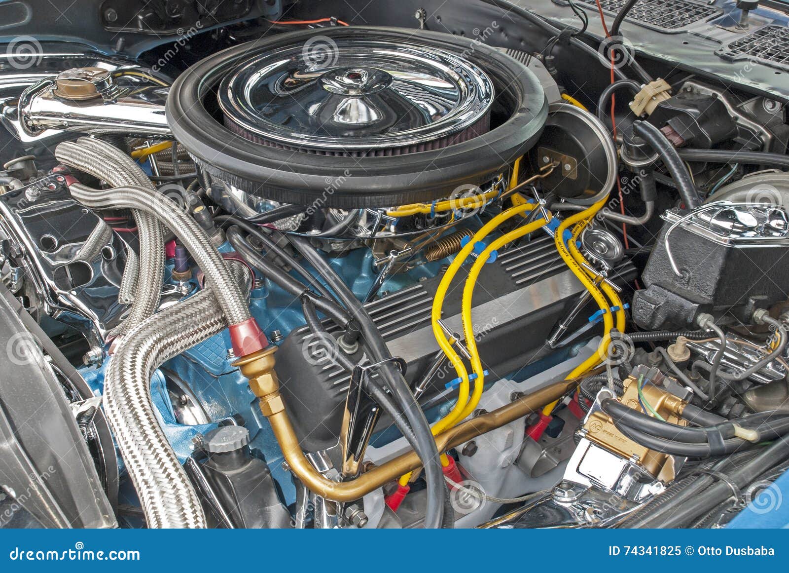 Engine Compartment Of A Worthless Car Missing Parts Stock Photo ...