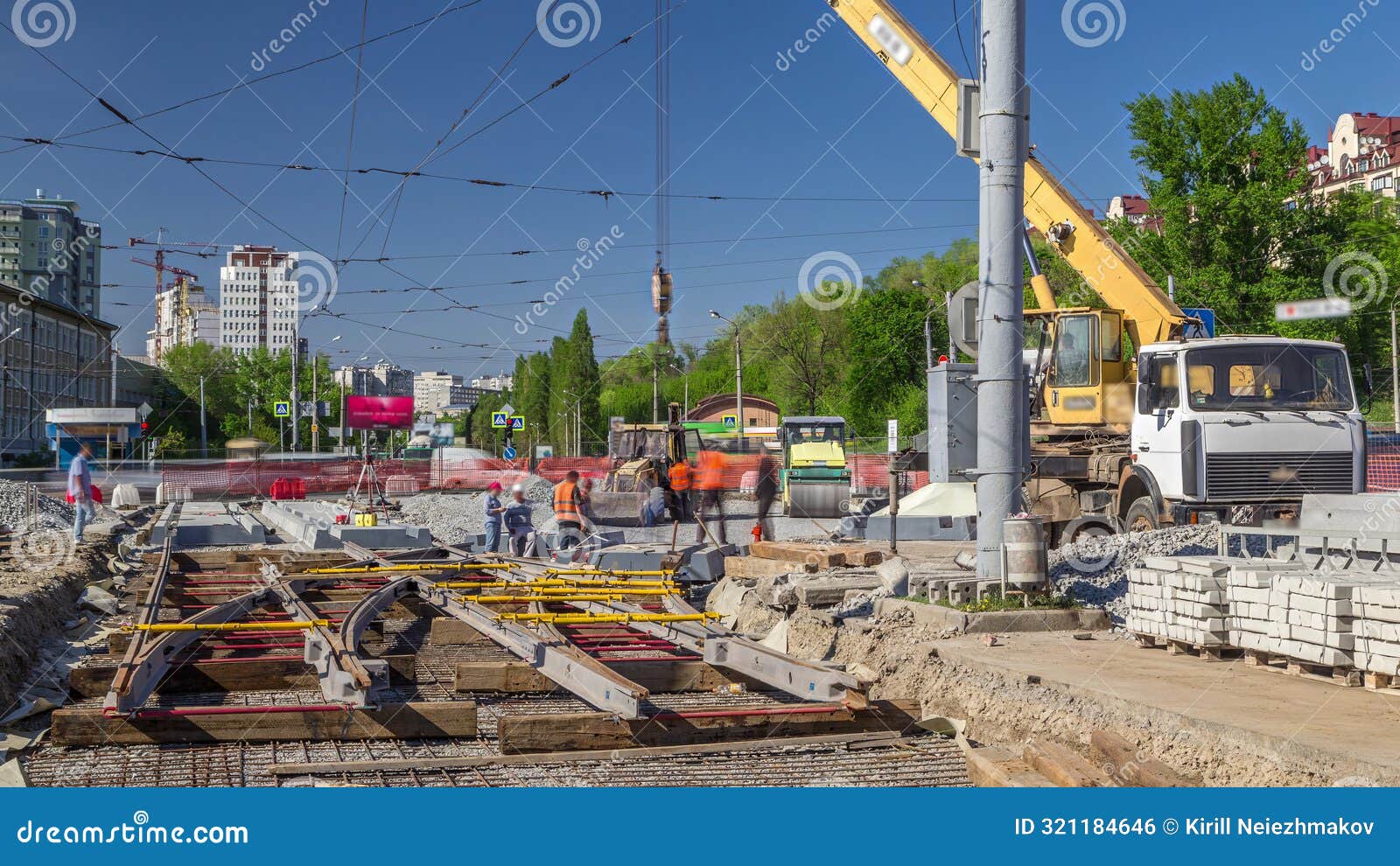 Loader Crane for Loading and Unloading Concrete Plates on a Road ...