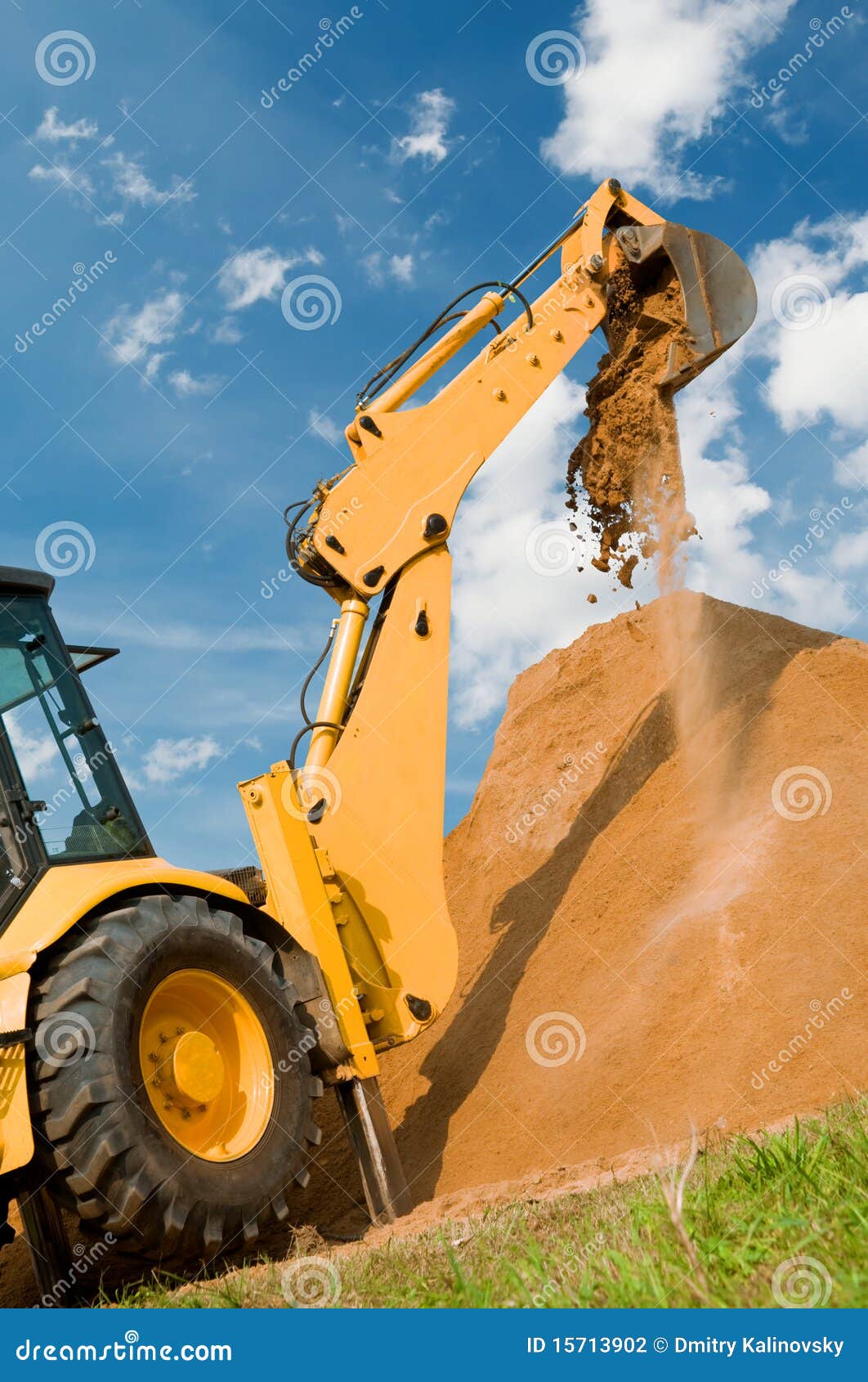 Loader Excavation Construction Stock Photo - Image of outdoors, sand ...