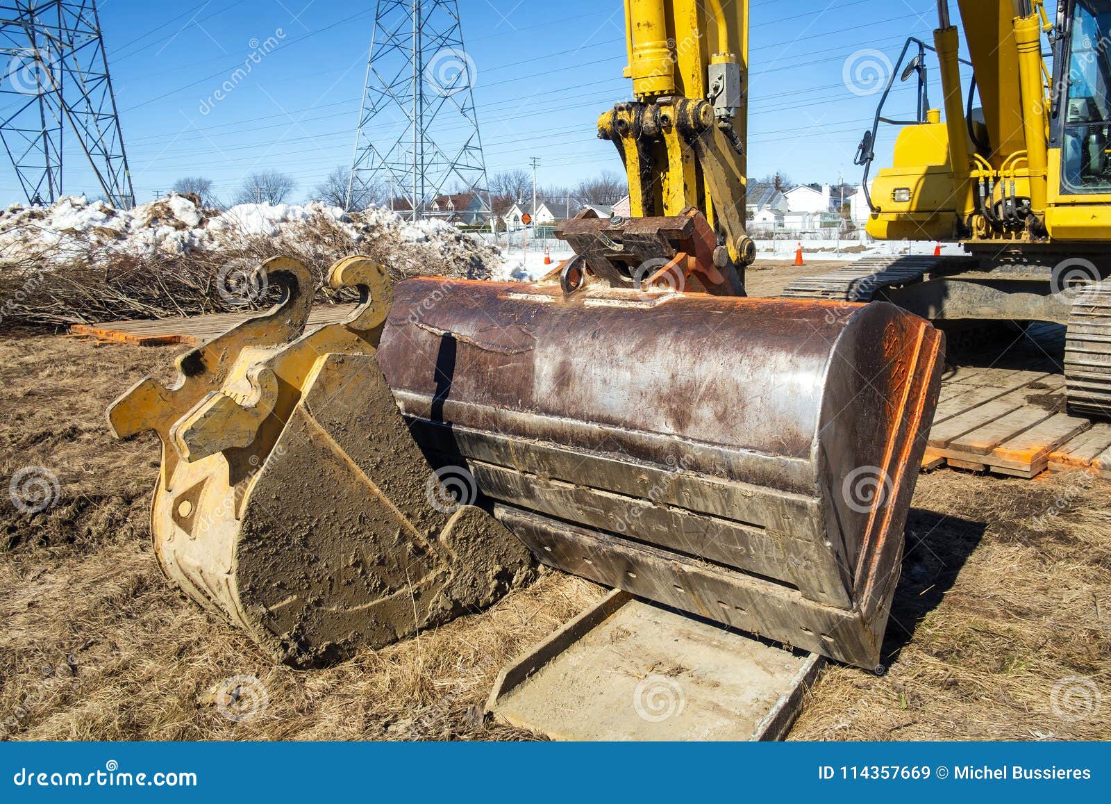 Loader front view editorial stock image. Image of construction - 114357669