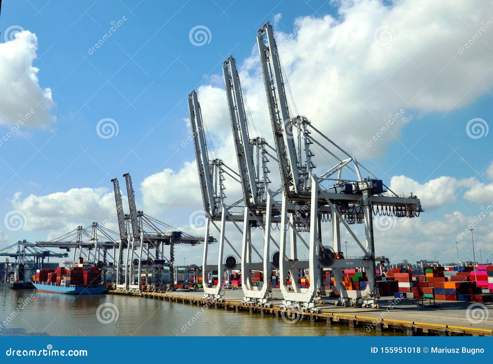 Container Ship in the Port of Savannah, Georgia Stock Photo - Image of ...