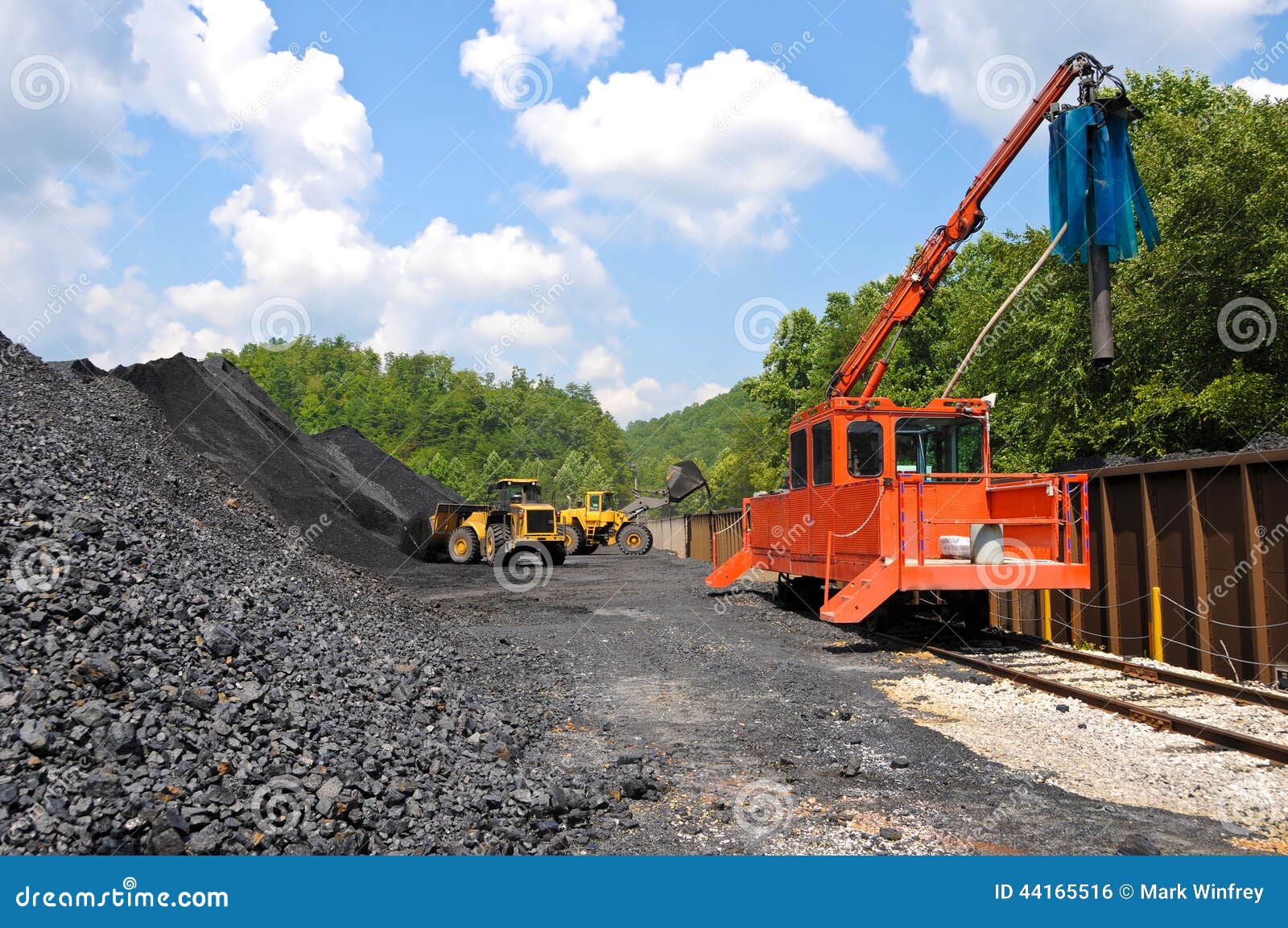Loading Coal Stock Photo - Image: 44165516
