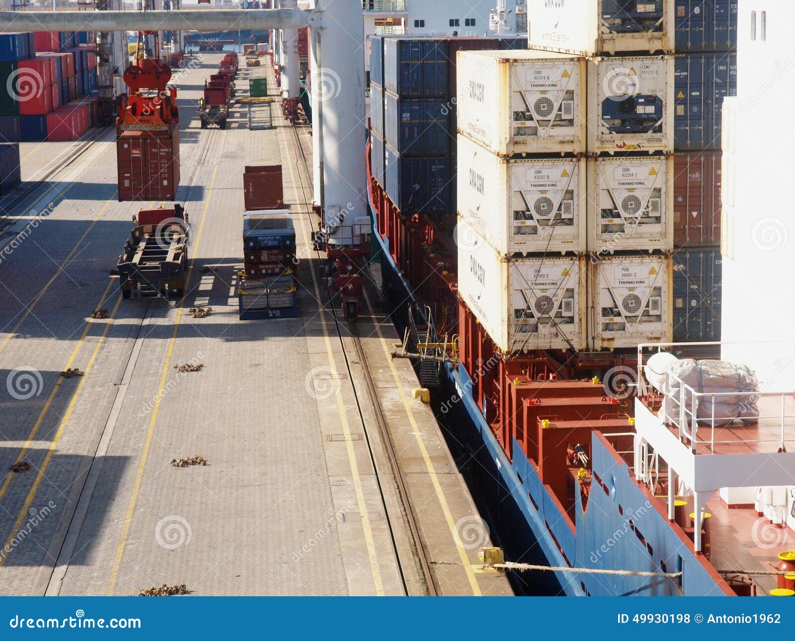 LOADING CONTAINERS on HARBOUR Editorial Stock Photo - Image of boats ...