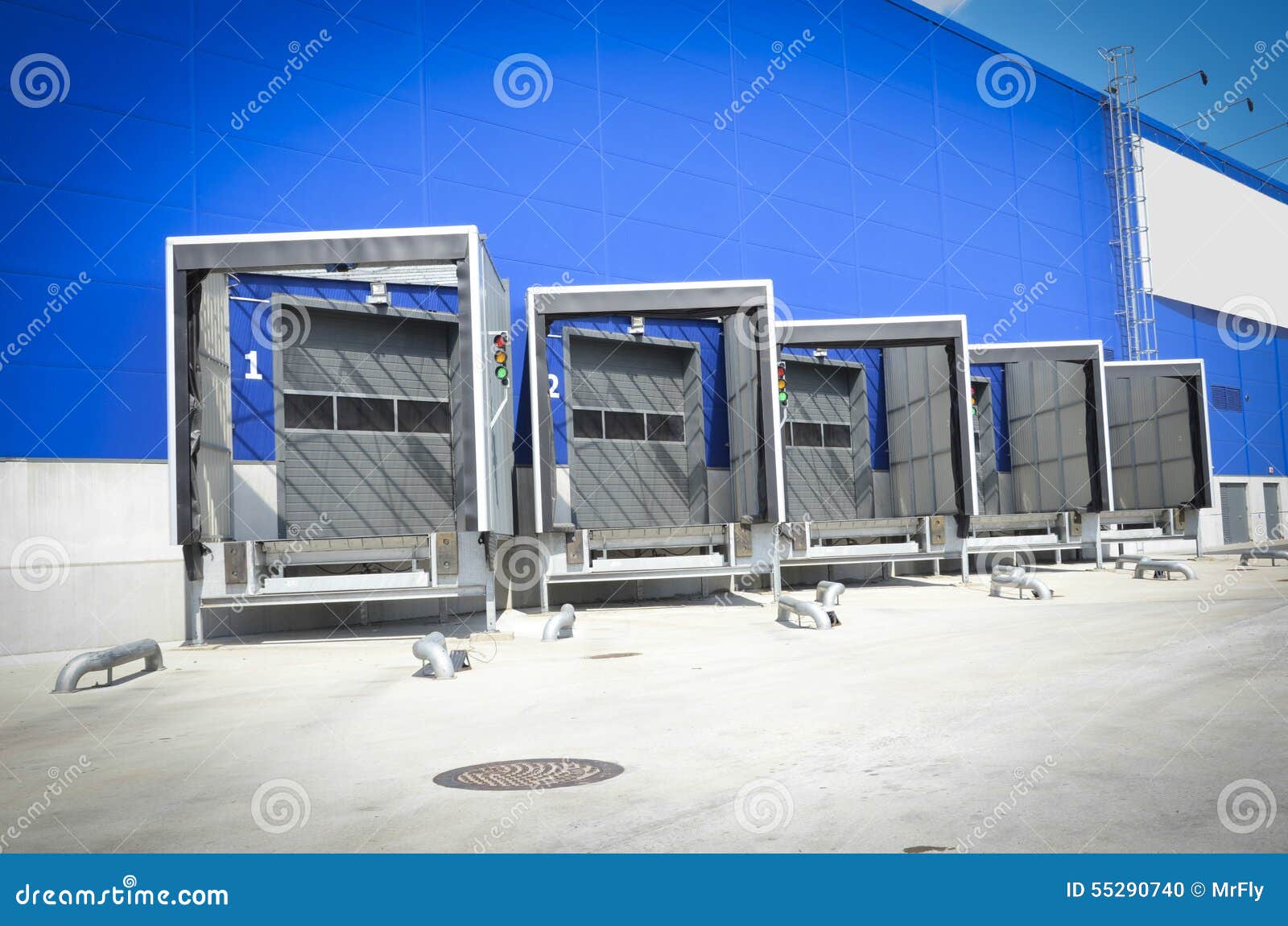 Loading docks stock photo. Image of cargo, logistic, dock - 55290740