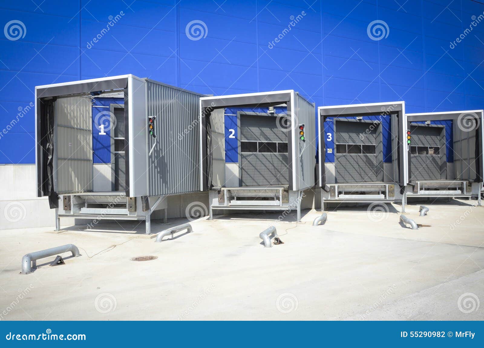 Loading docks stock photo. Image of hauliers, industrial - 55290982