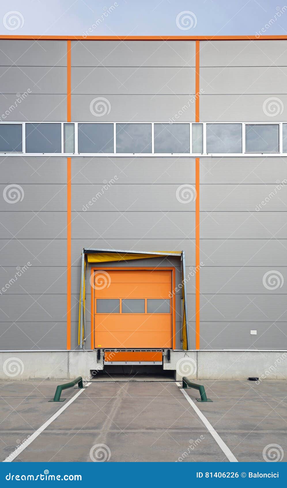 Loading Door stock photo. Image of industry, exterior - 81406226