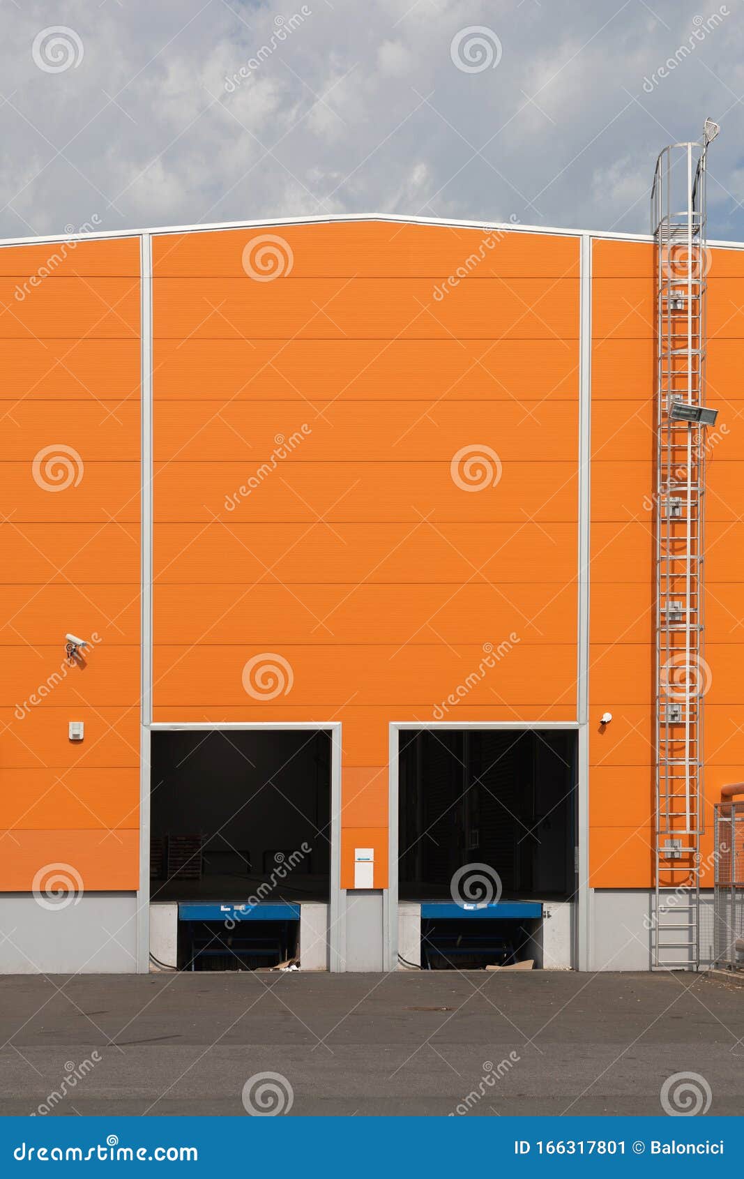 Loading Doors Warehouse stock image. Image of distribution - 166317801